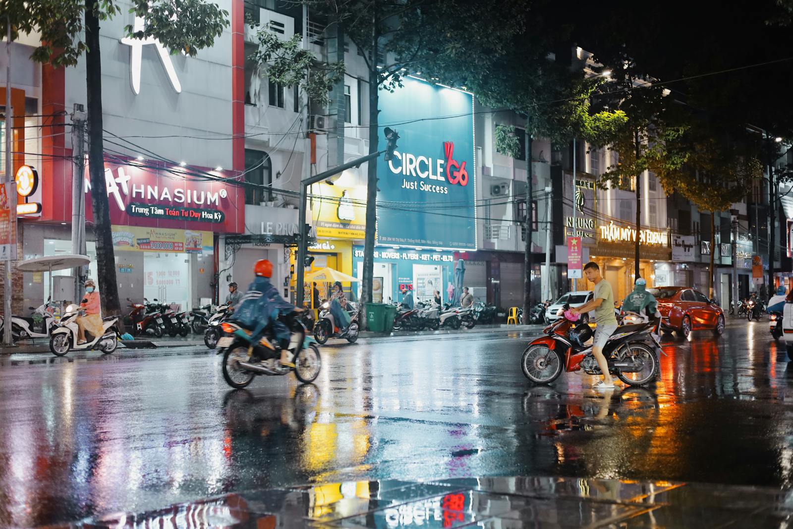 Busy Street Photos, Download The BEST Free Busy Street Stock Photos ...