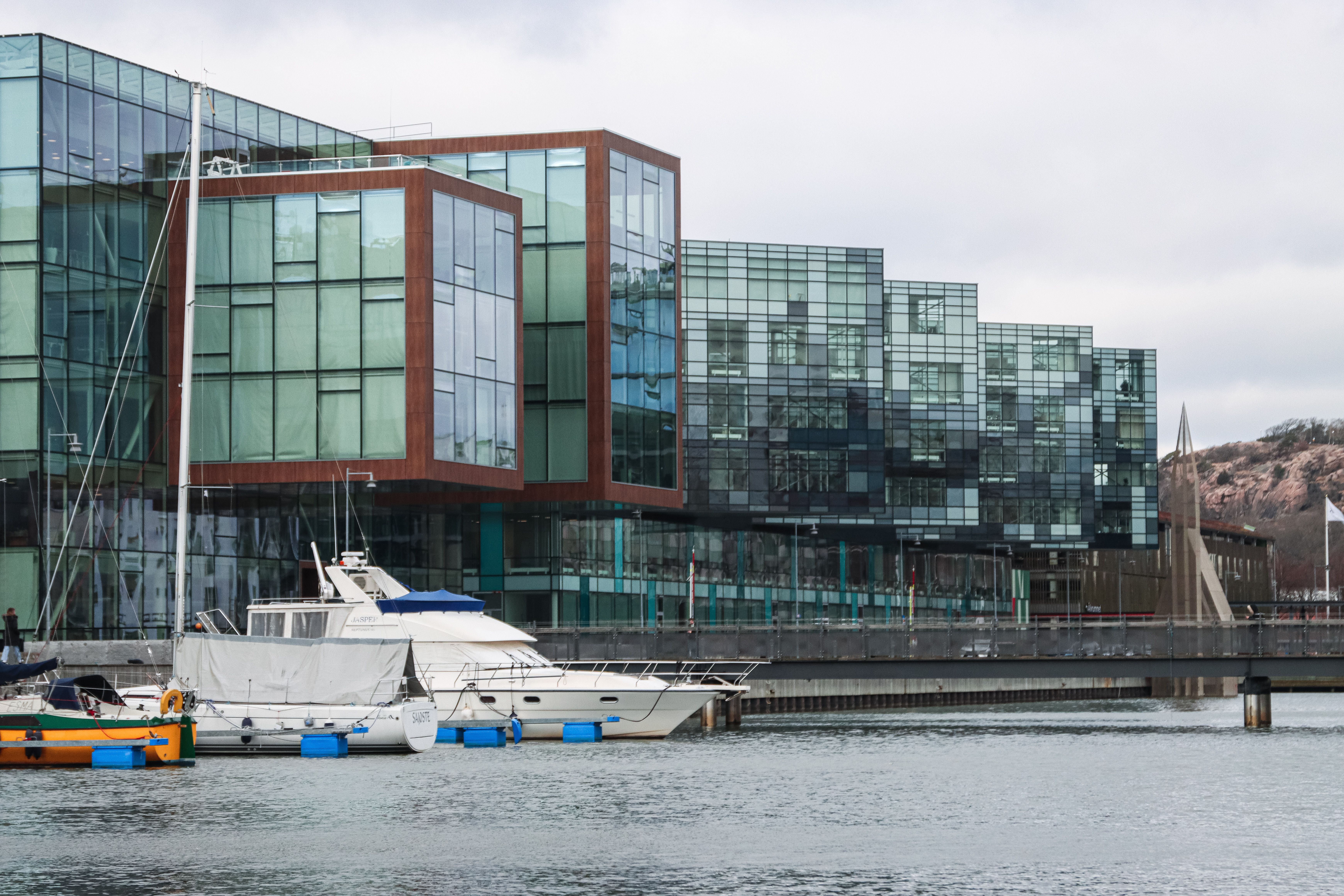 Modern Glass Architecture in Gothenburg Harbor · Free Stock Photo