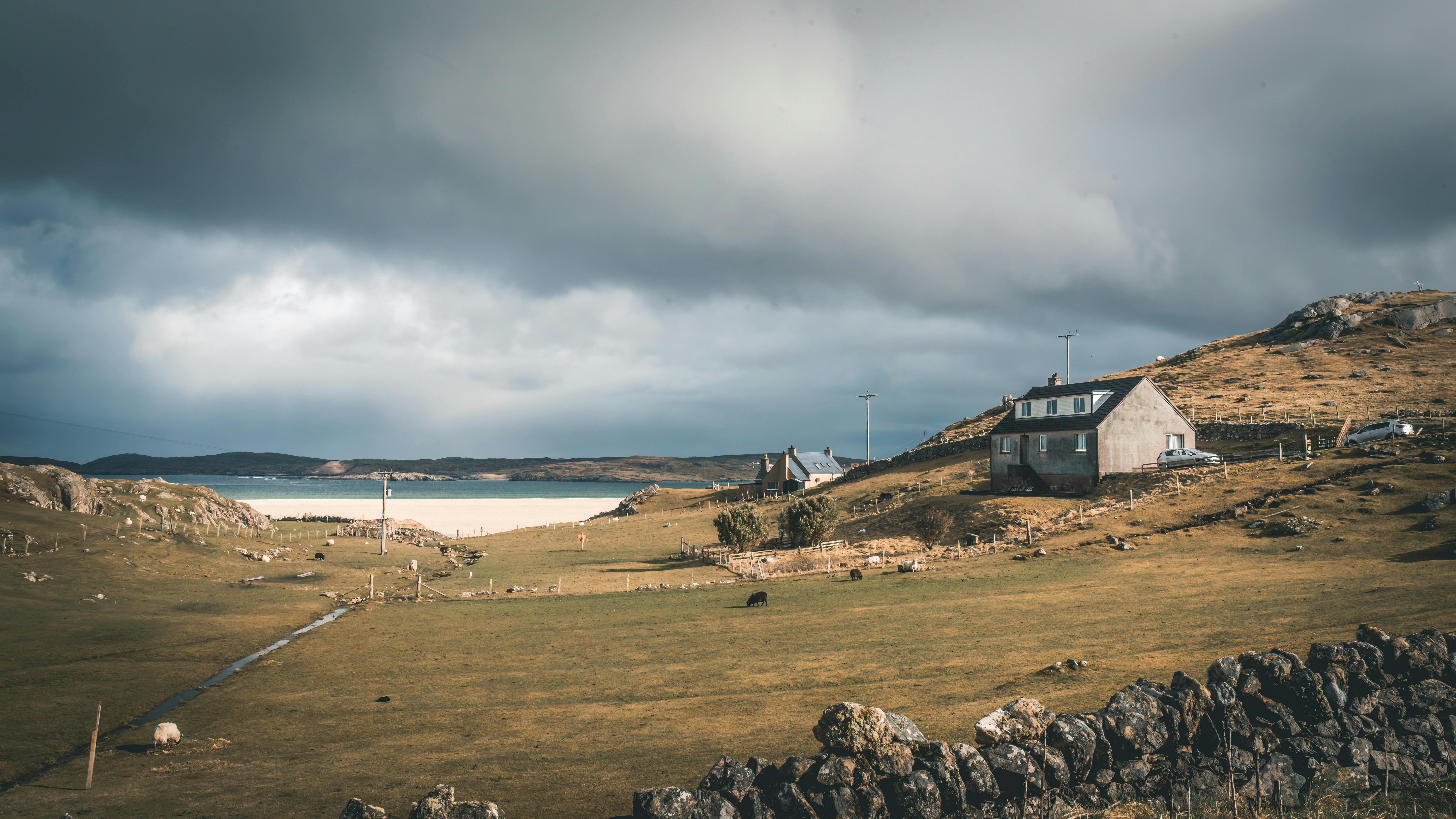 Rundown Uk House Photos, Download The BEST Free Rundown Uk House Stock ...