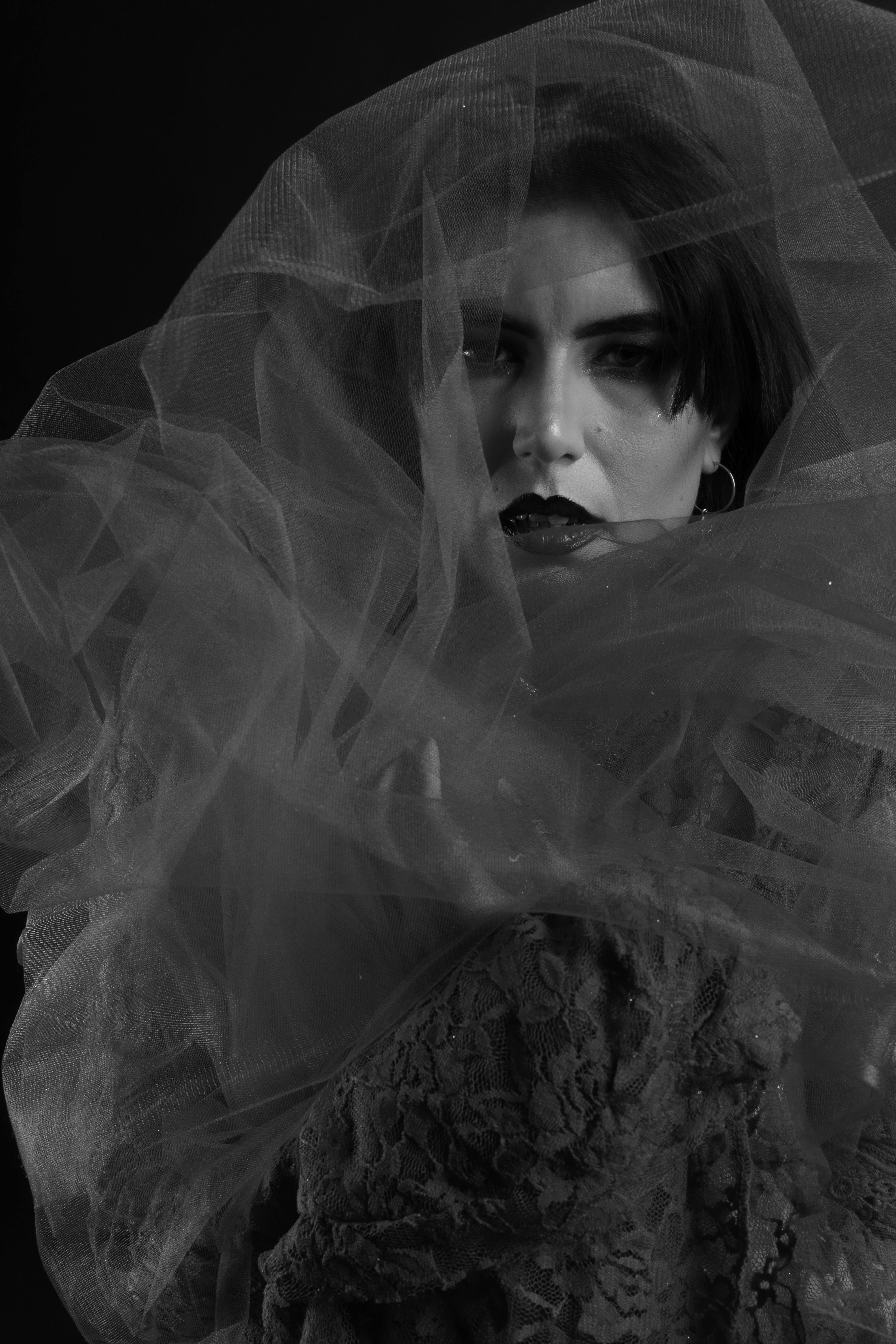 Model Grayscale Photos, Download The BEST Free Model Grayscale Stock ...