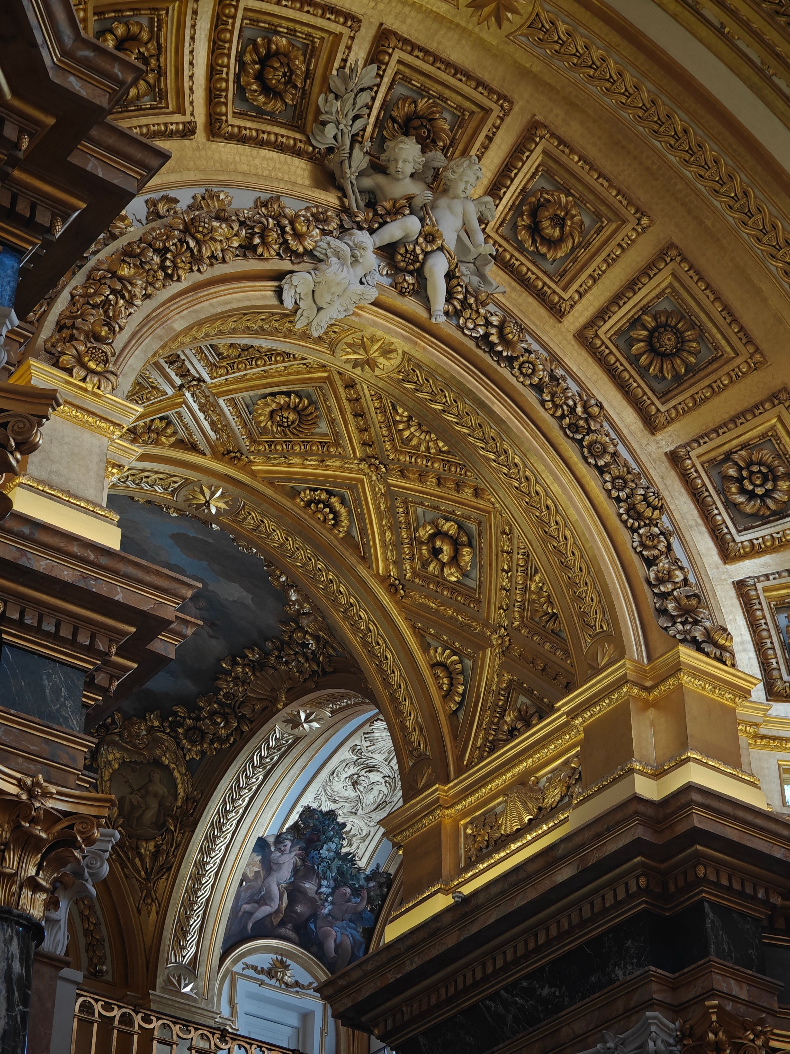 Ornate Baroque Ceiling with Golden Detailing · Free Stock Photo