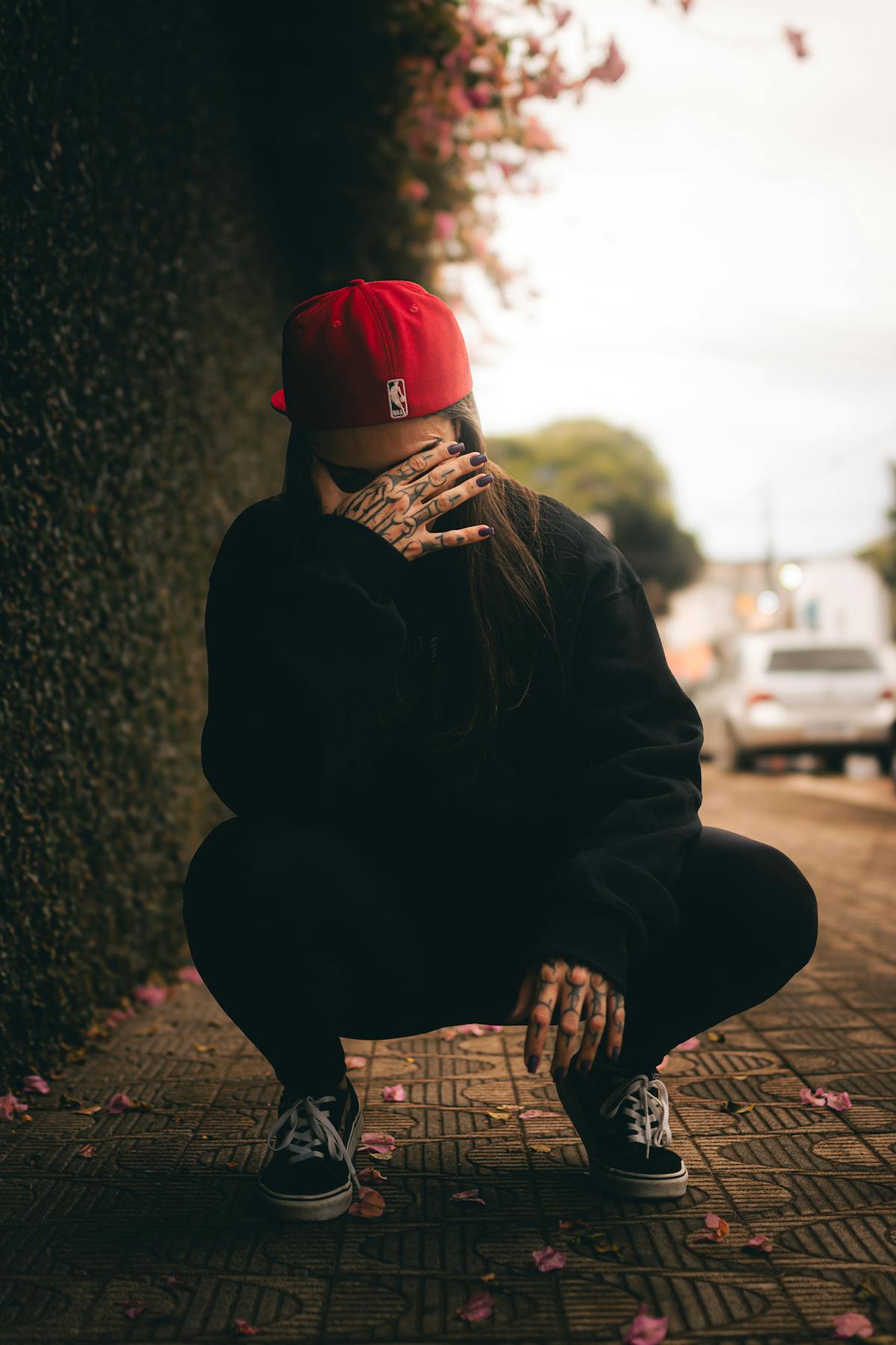 Crouching Poses Photos, Download The BEST Free Crouching Poses Stock ...