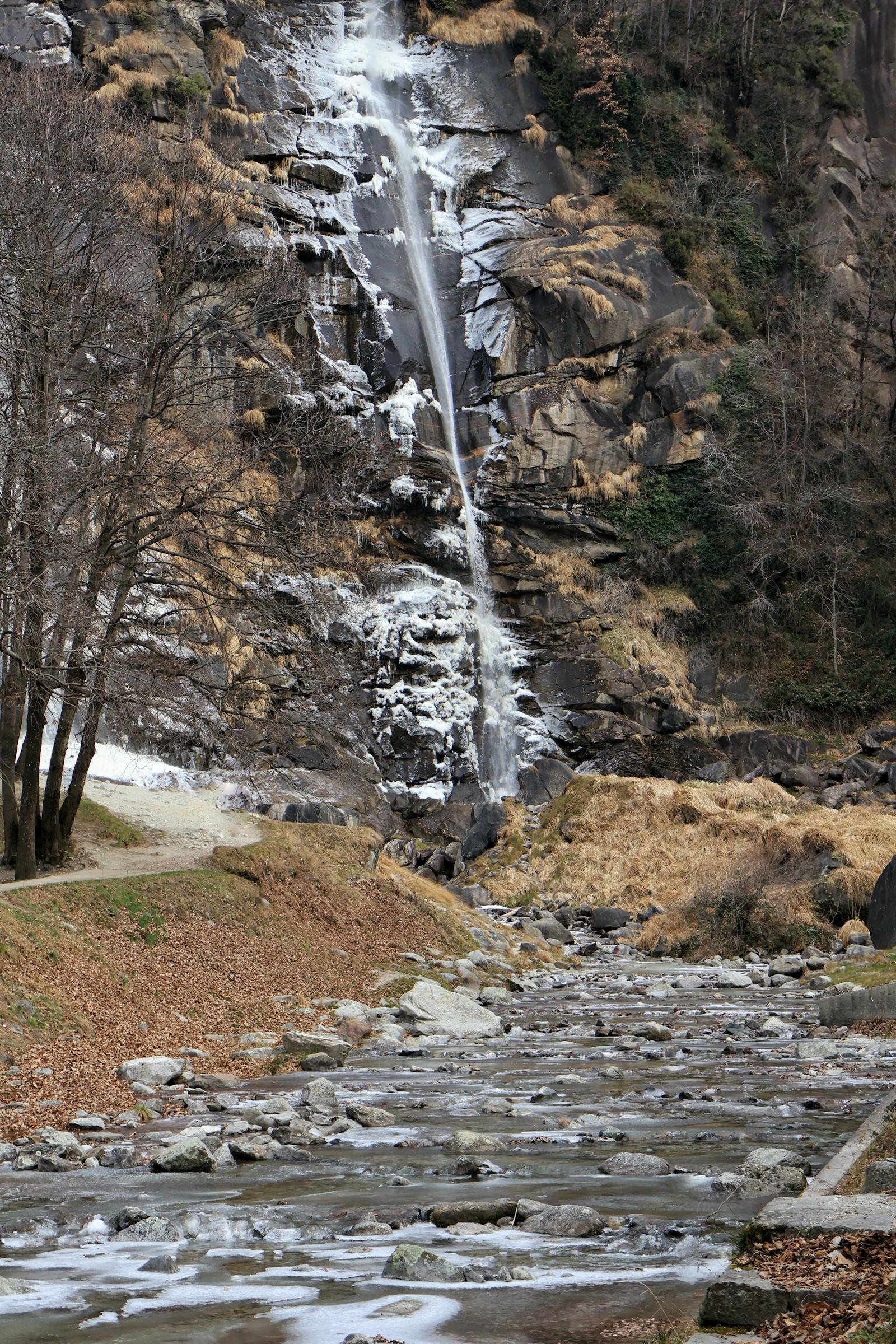 Small Waterfall Photos, Download The BEST Free Small Waterfall Stock ...