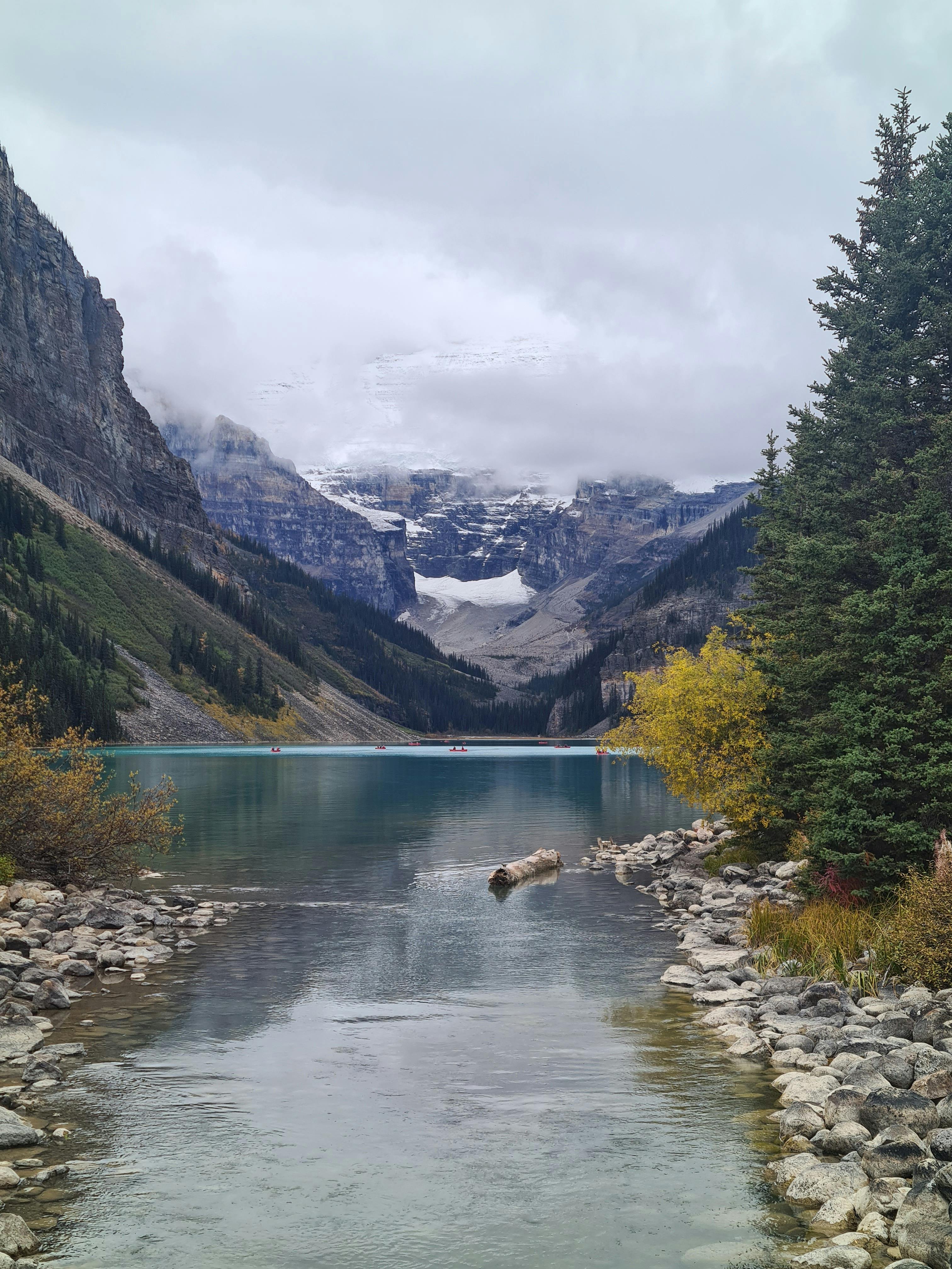 Water Splash In Glacier Lake Photos, Download The BEST Free Water ...