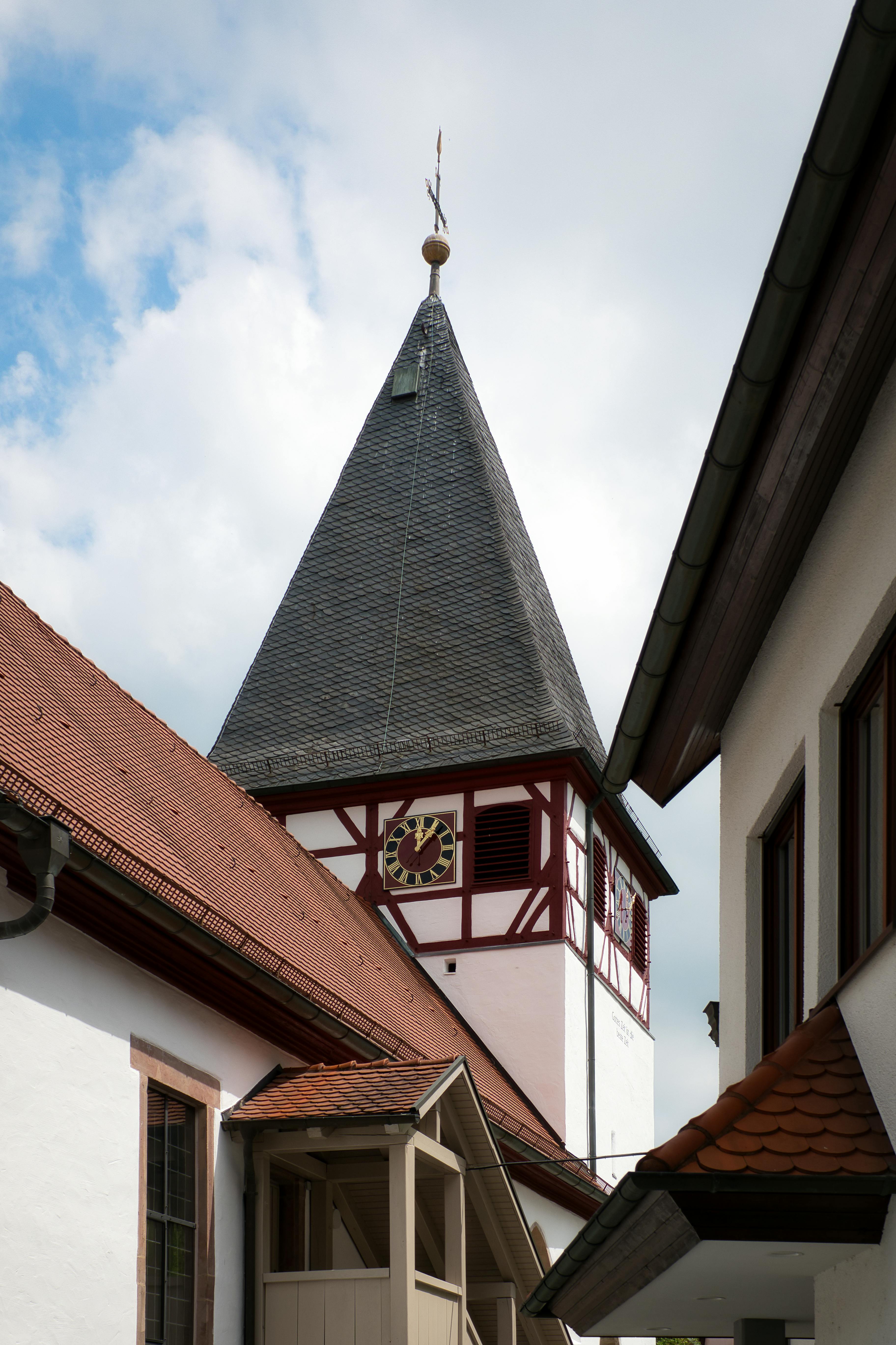 Clock Macabre Photos, Download The BEST Free Clock Macabre Stock Photos ...