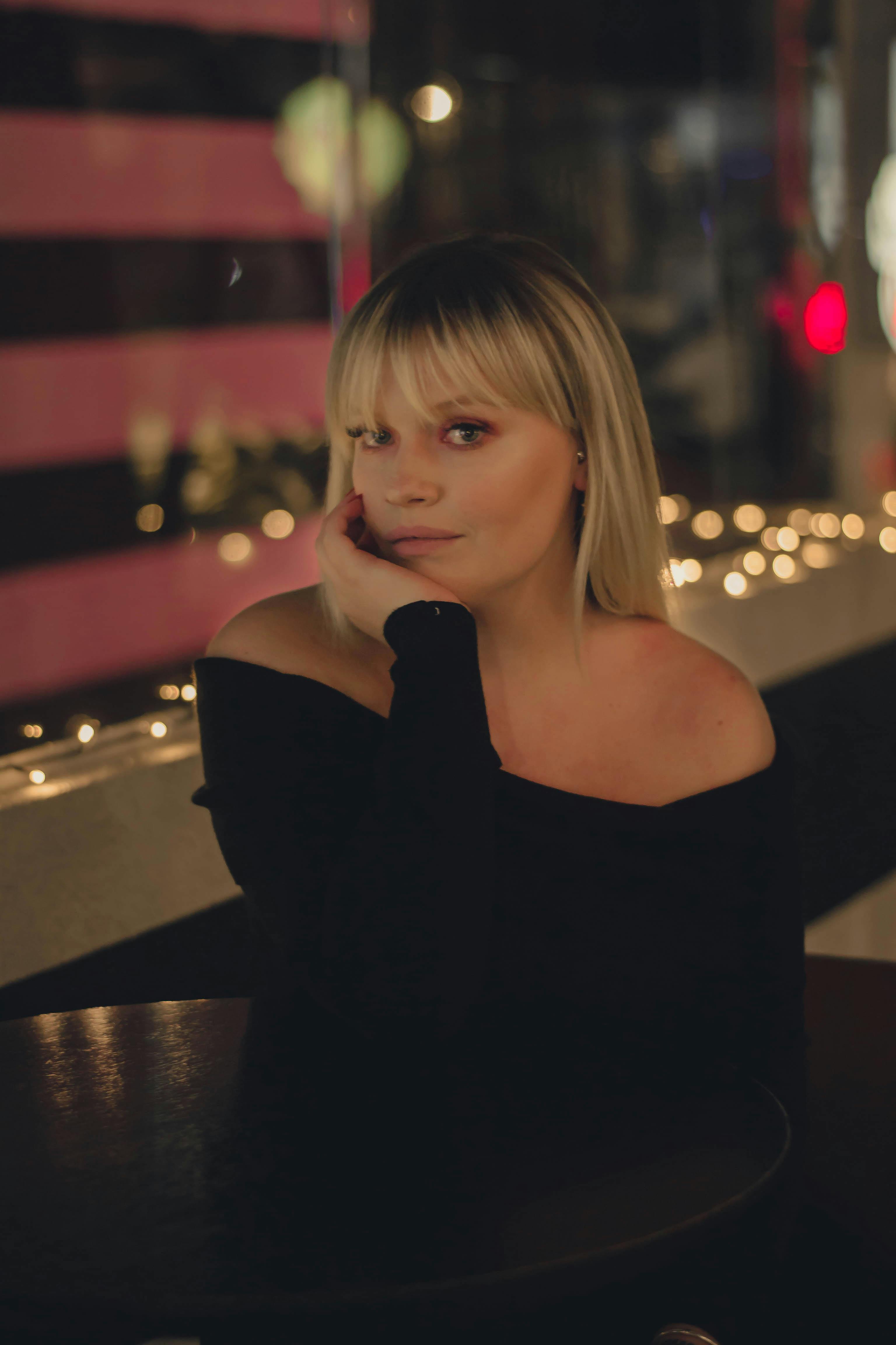 Lighting Top Shoot Photos, Download The BEST Free Lighting Top Shoot ...