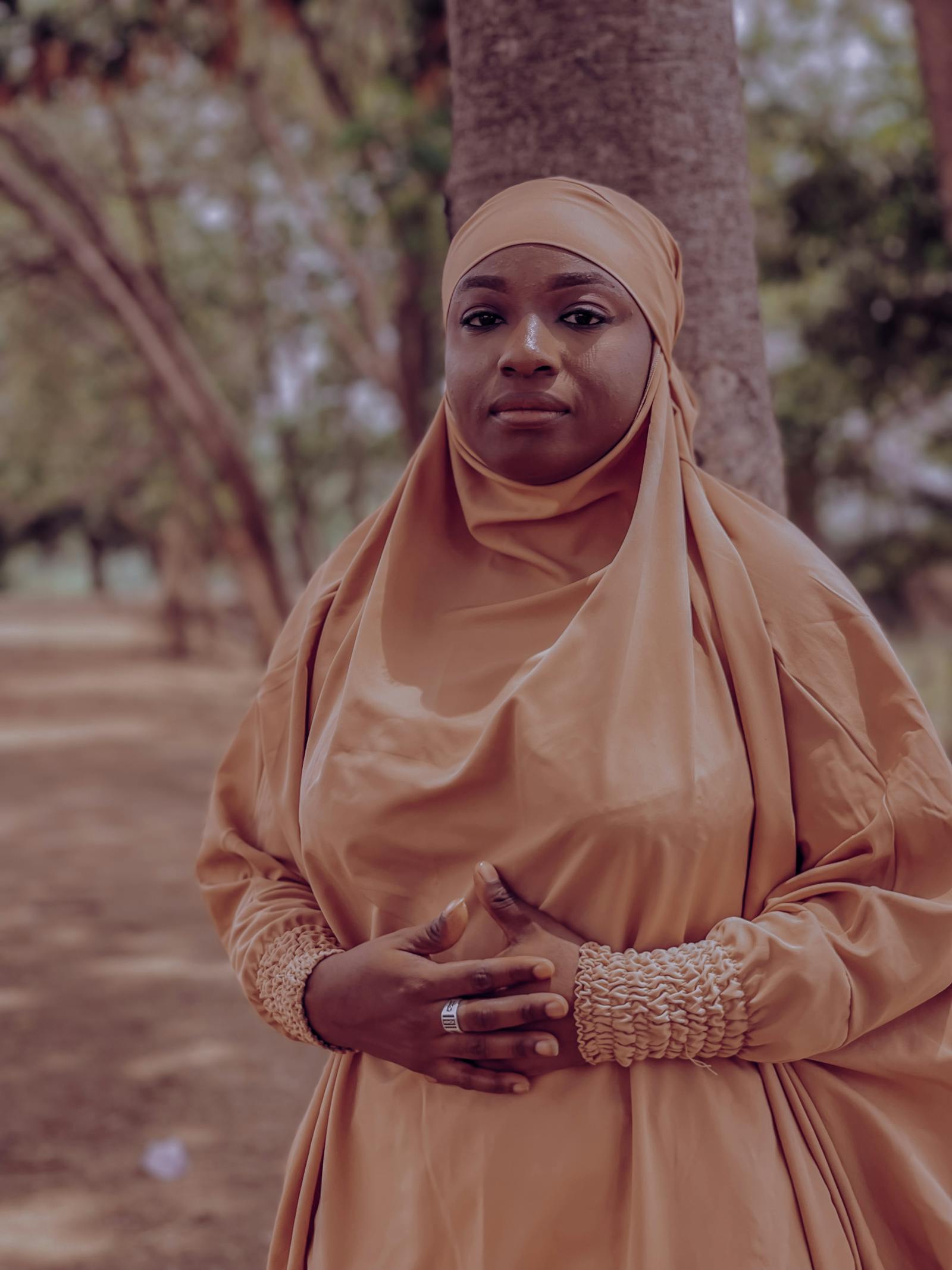 Curvy Muslim Woman Photos, Download The BEST Free Curvy Muslim Woman ...