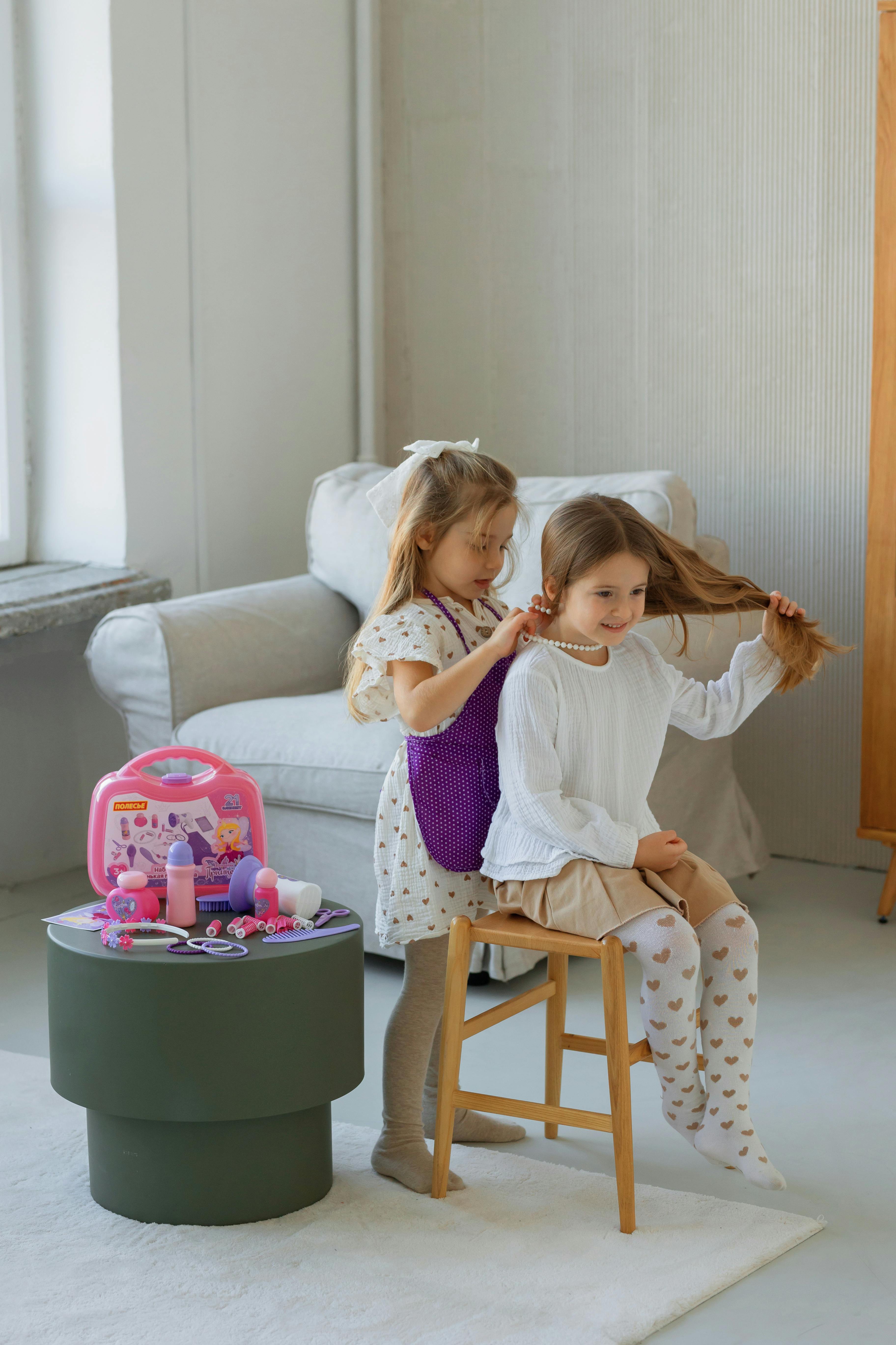 Hair Salon Set Photos, Download The BEST Free Hair Salon Set Stock ...