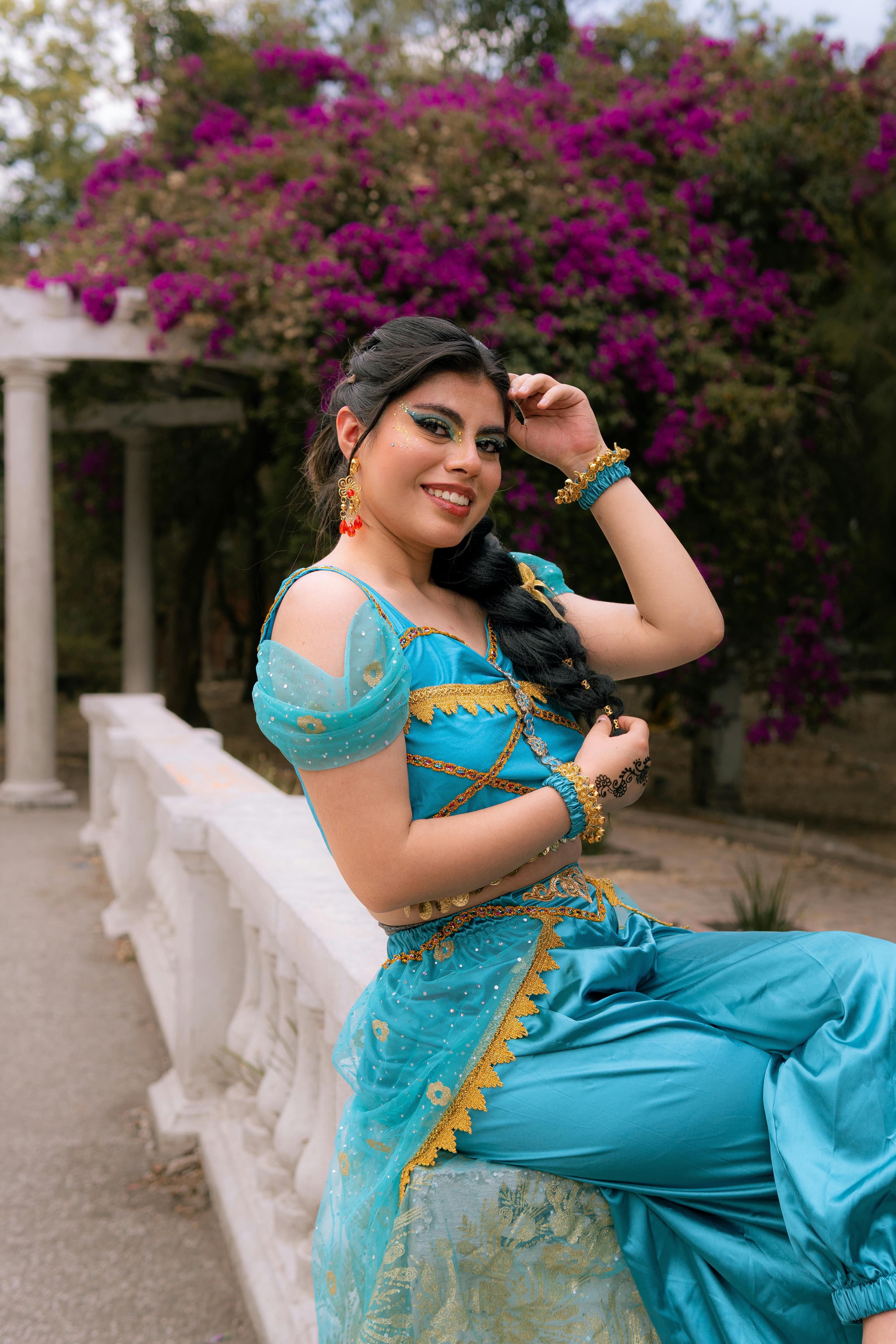 Disneyland Mela Photos, Download The BEST Free Disneyland Mela Stock ...