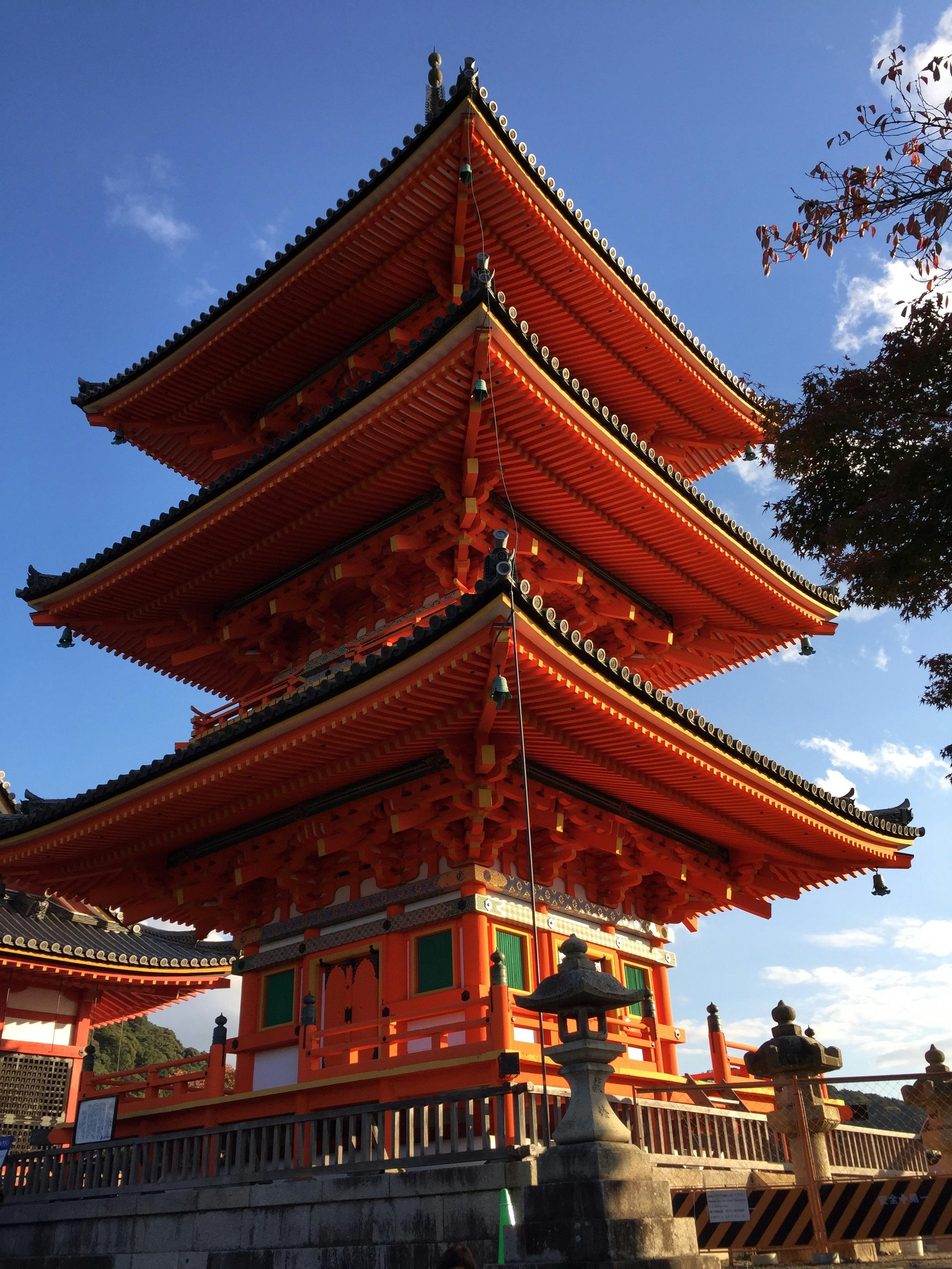 Traditional Pagoda in Kyoto's Kiyomizu-dera Temple · Free Stock Photo