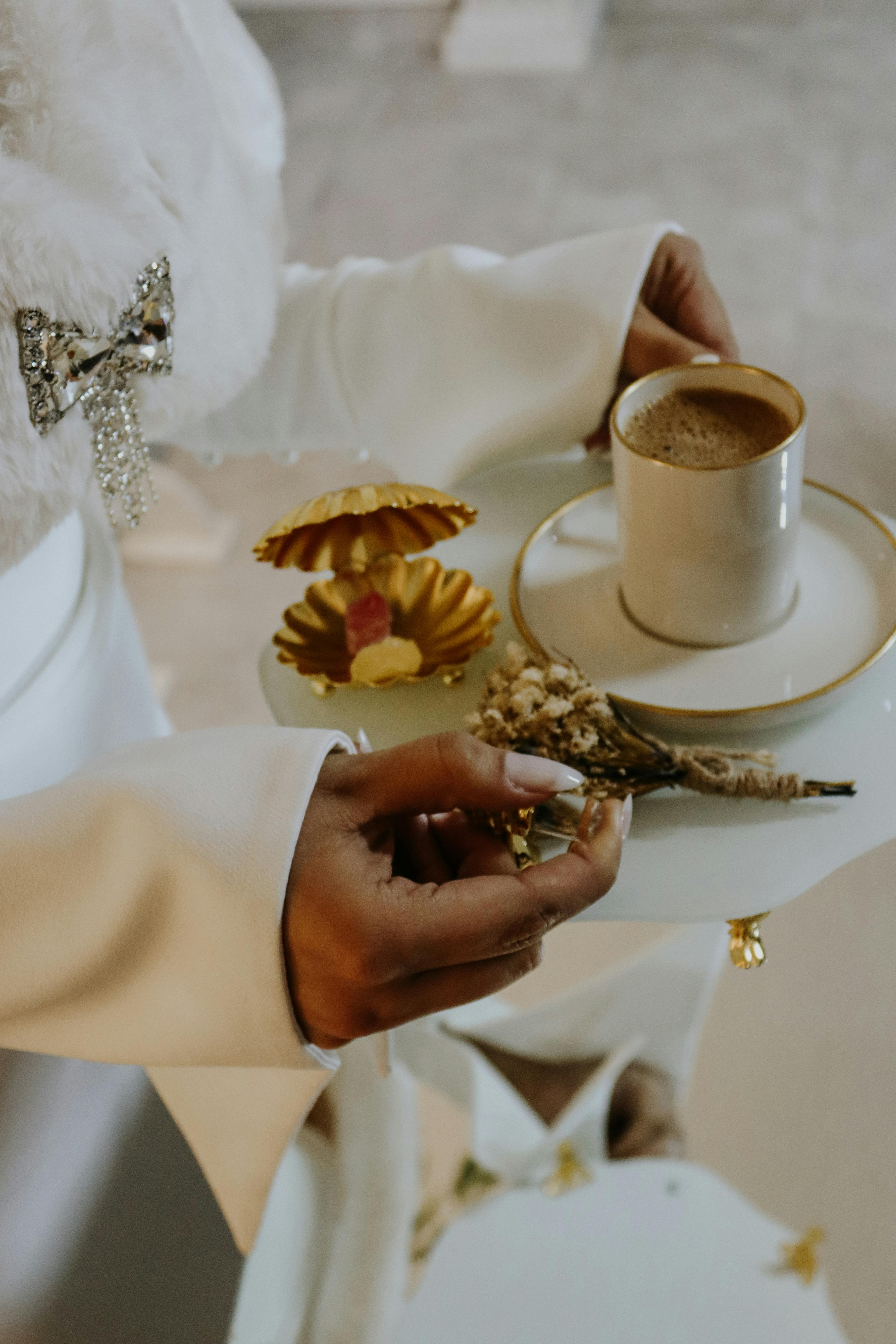 Hot High Tray Day Photos, Download The BEST Free Hot High Tray Day ...