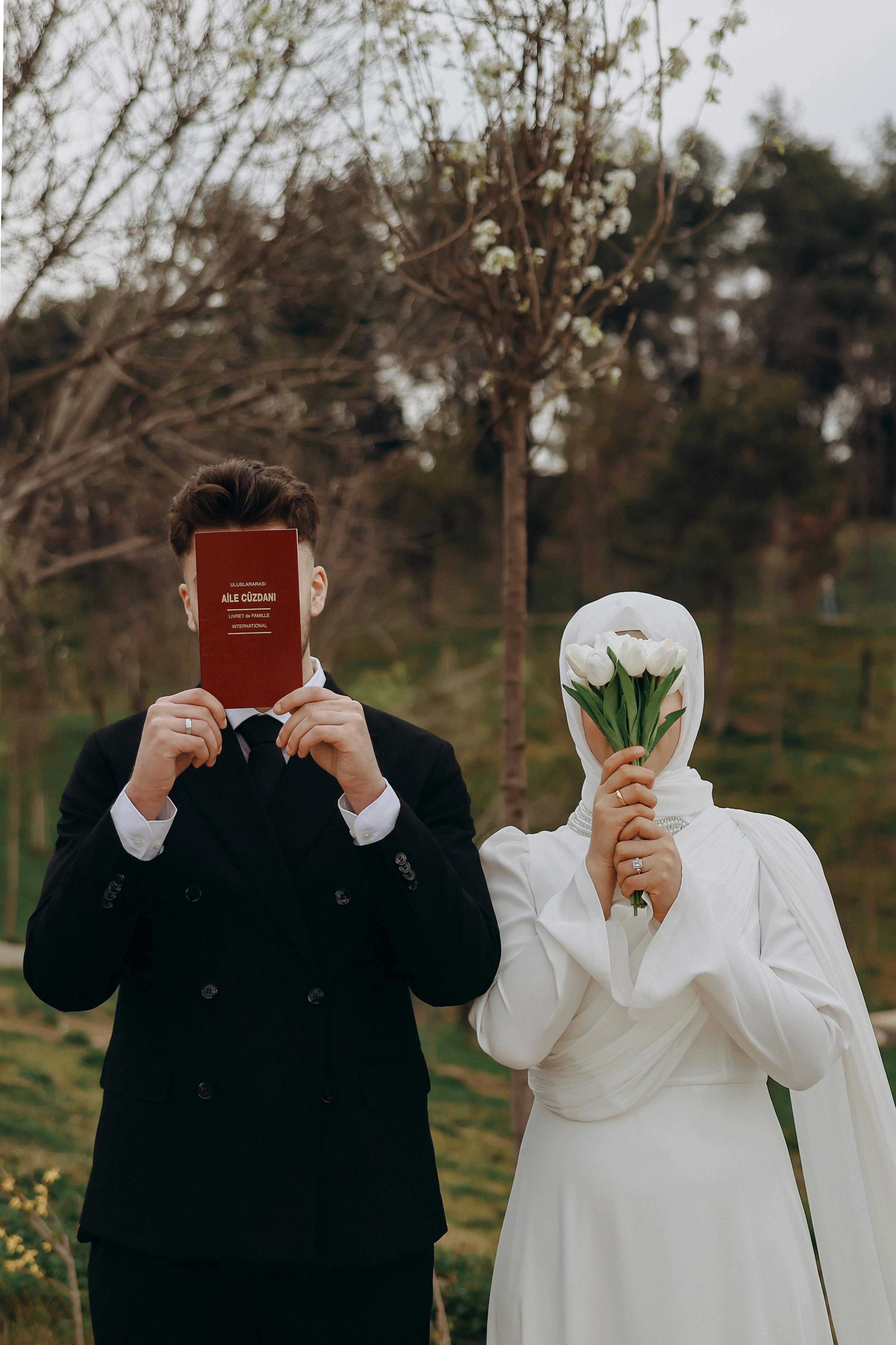 Romance Book Characters Photos, Download The BEST Free Romance Book ...