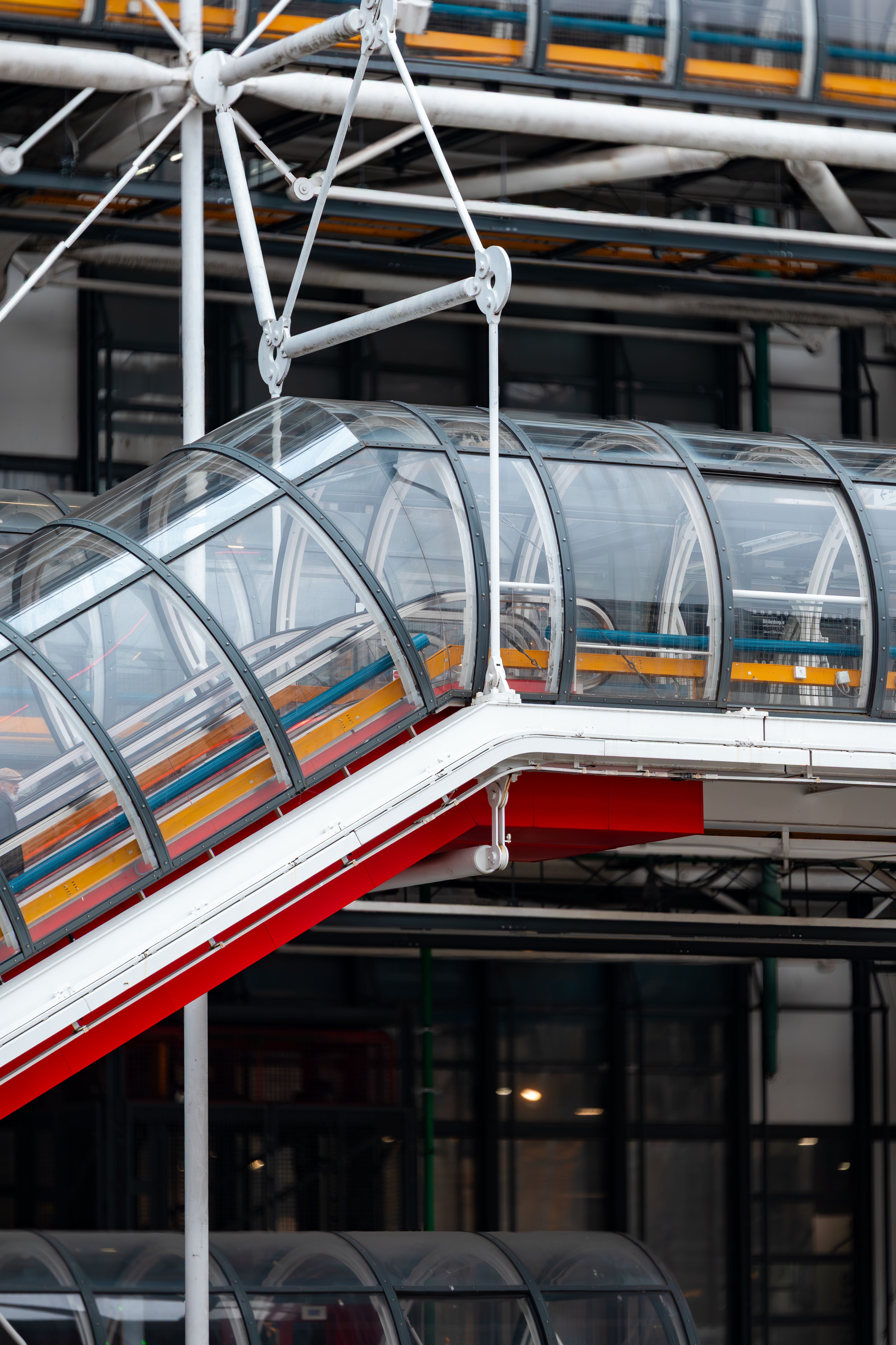 Modern Architectural Glass Walkway in Paris · Free Stock Photo