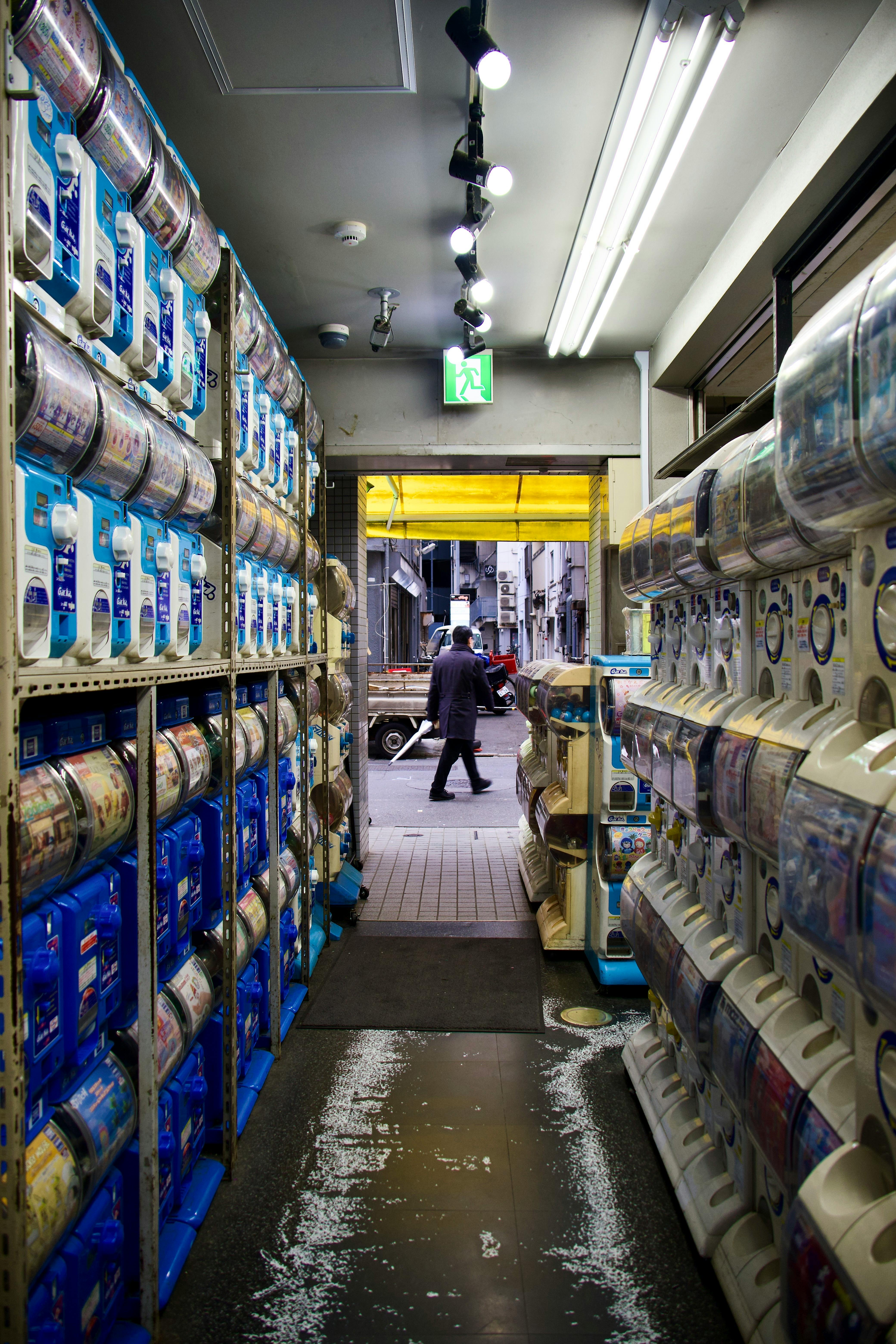 Gachapon Vending Machines in Japanese Storefront · Free Stock Photo