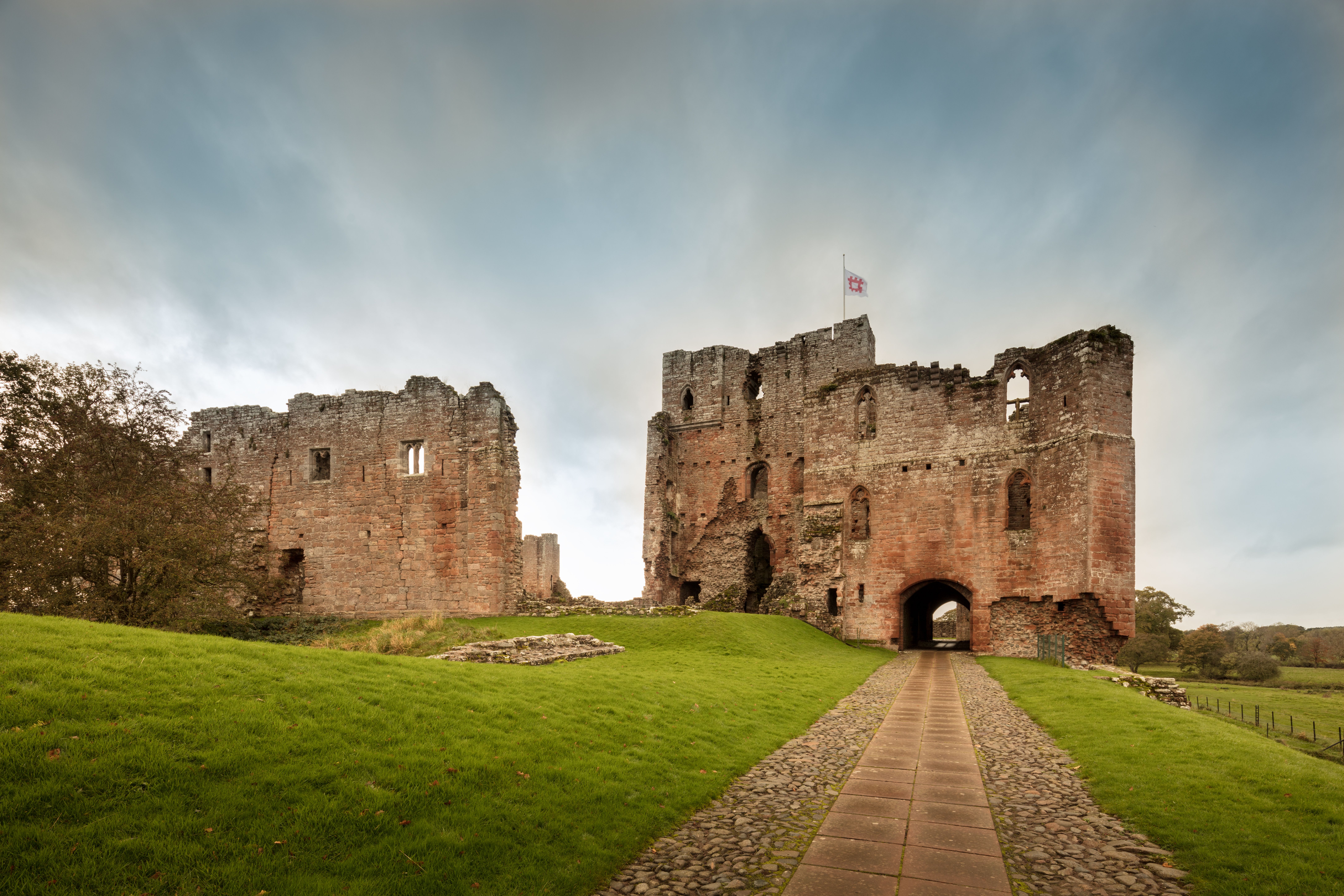 Ruinas Del Castillo De Sheriff Hutton En Inglaterra · Foto de stock ...