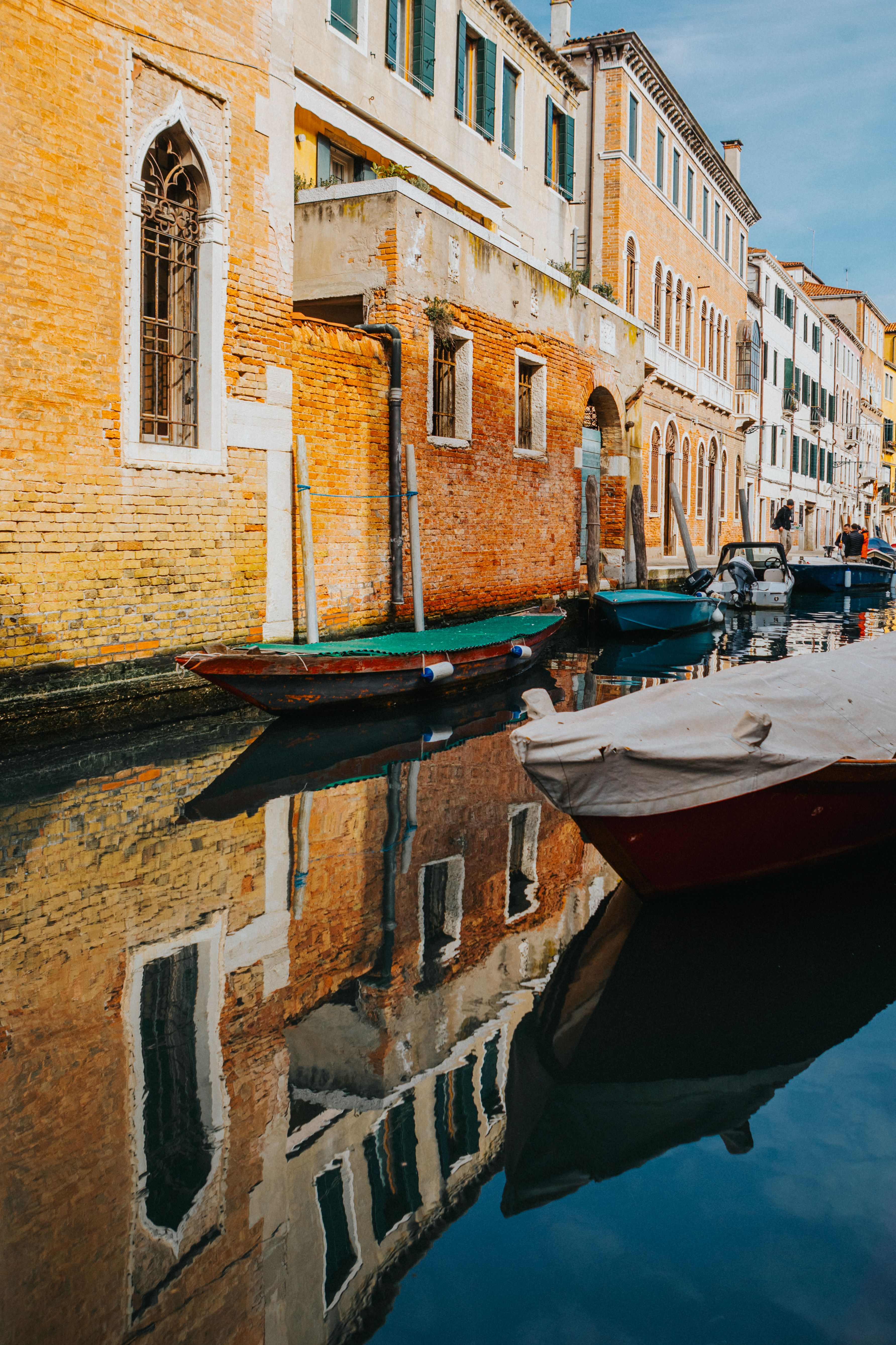 Beautiful Canal Scene in Venice with Reflections · Free Stock Photo