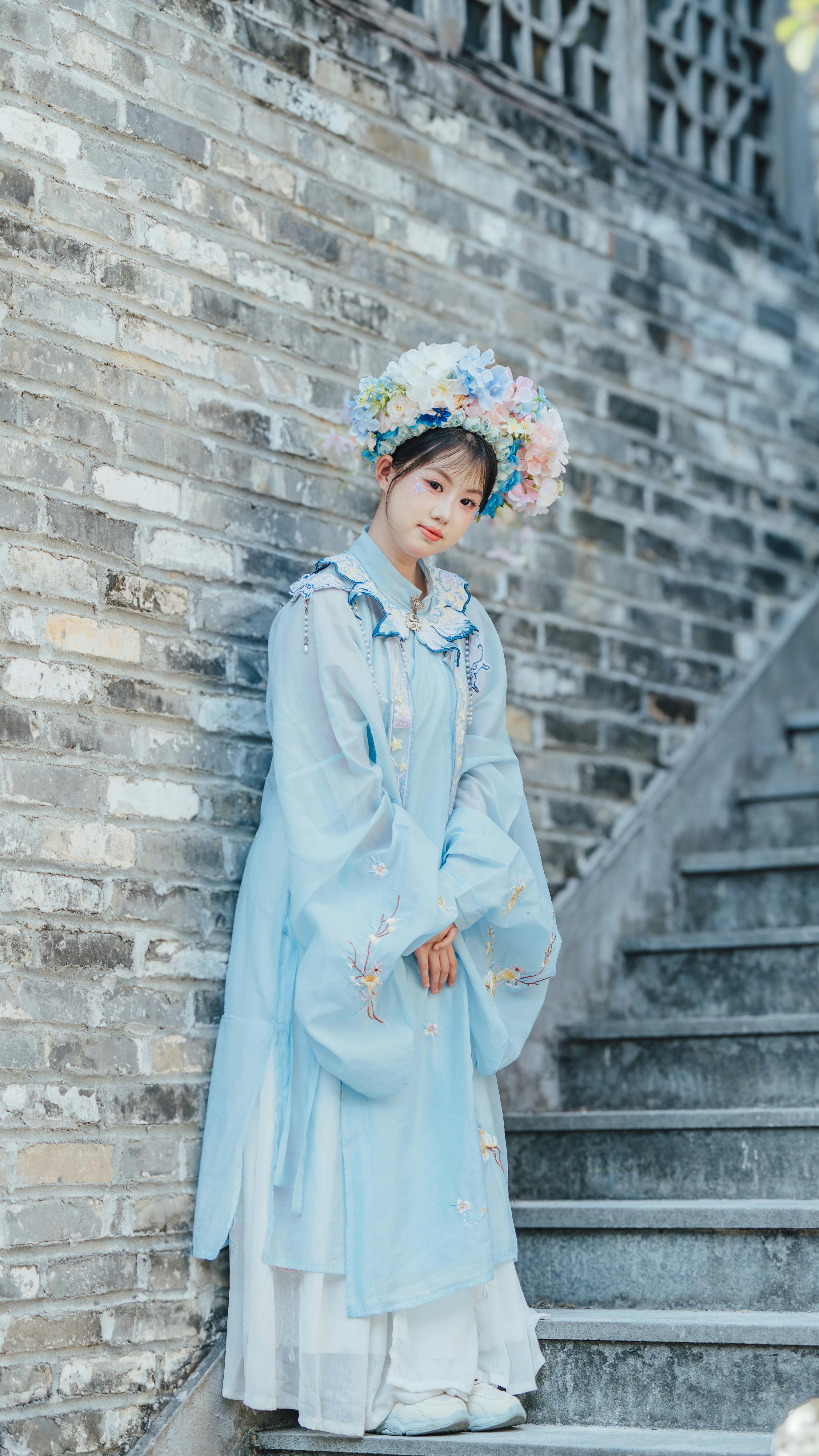 Traditional Hanfu Dress with Floral Headdress · Free Stock Photo