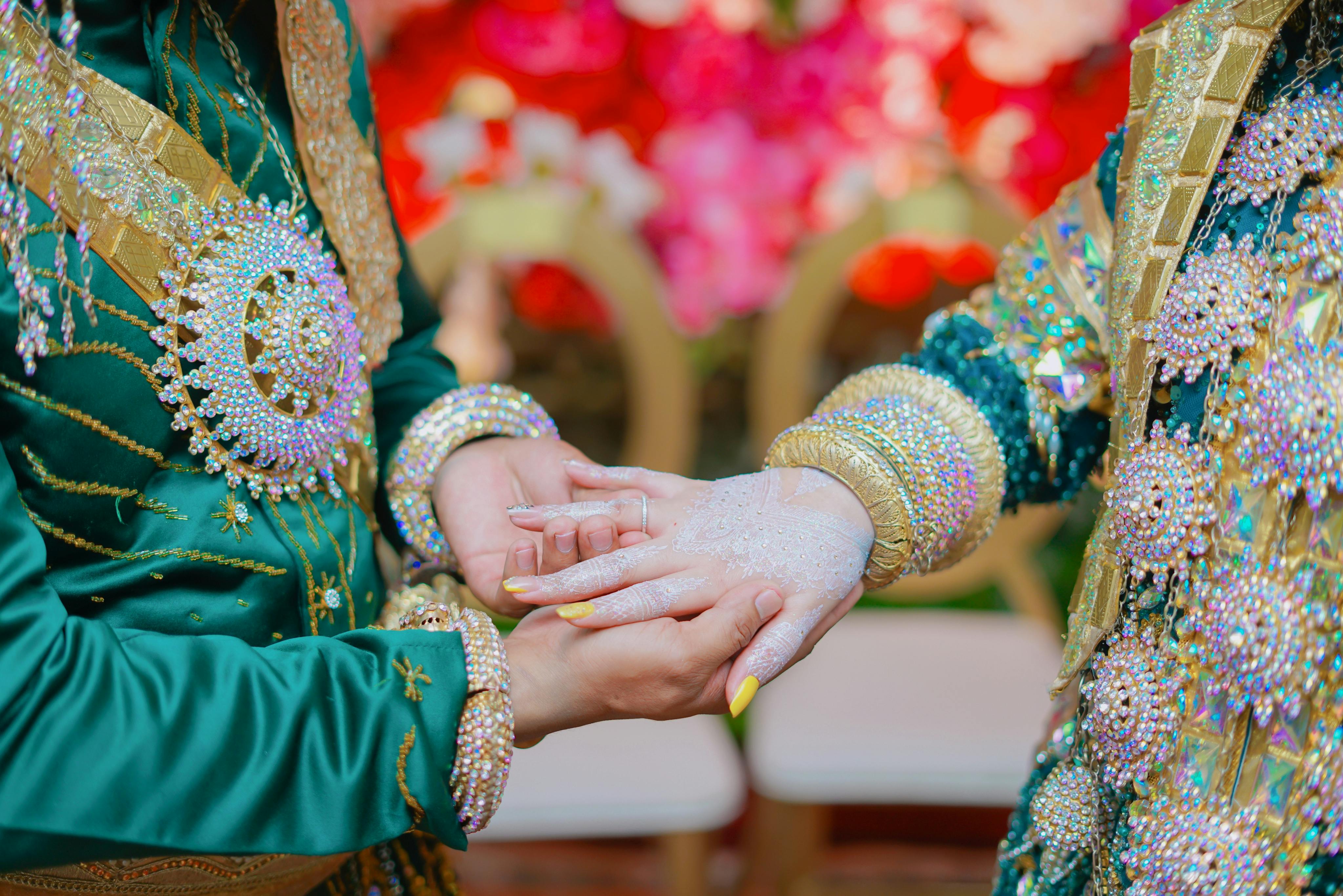 Traditional Indonesian Bridal Hand Ceremony · Free Stock Photo