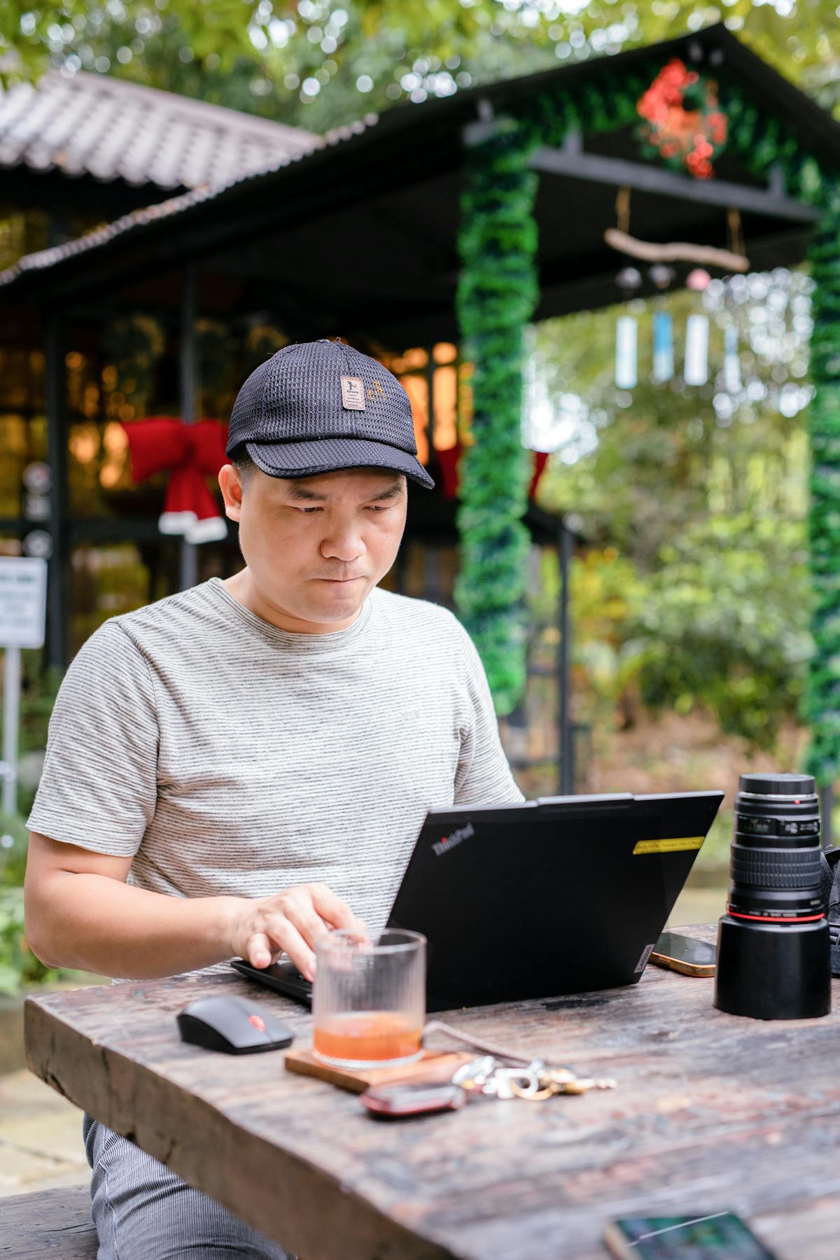 Working Man Photos, Download The BEST Free Working Man Stock Photos ...