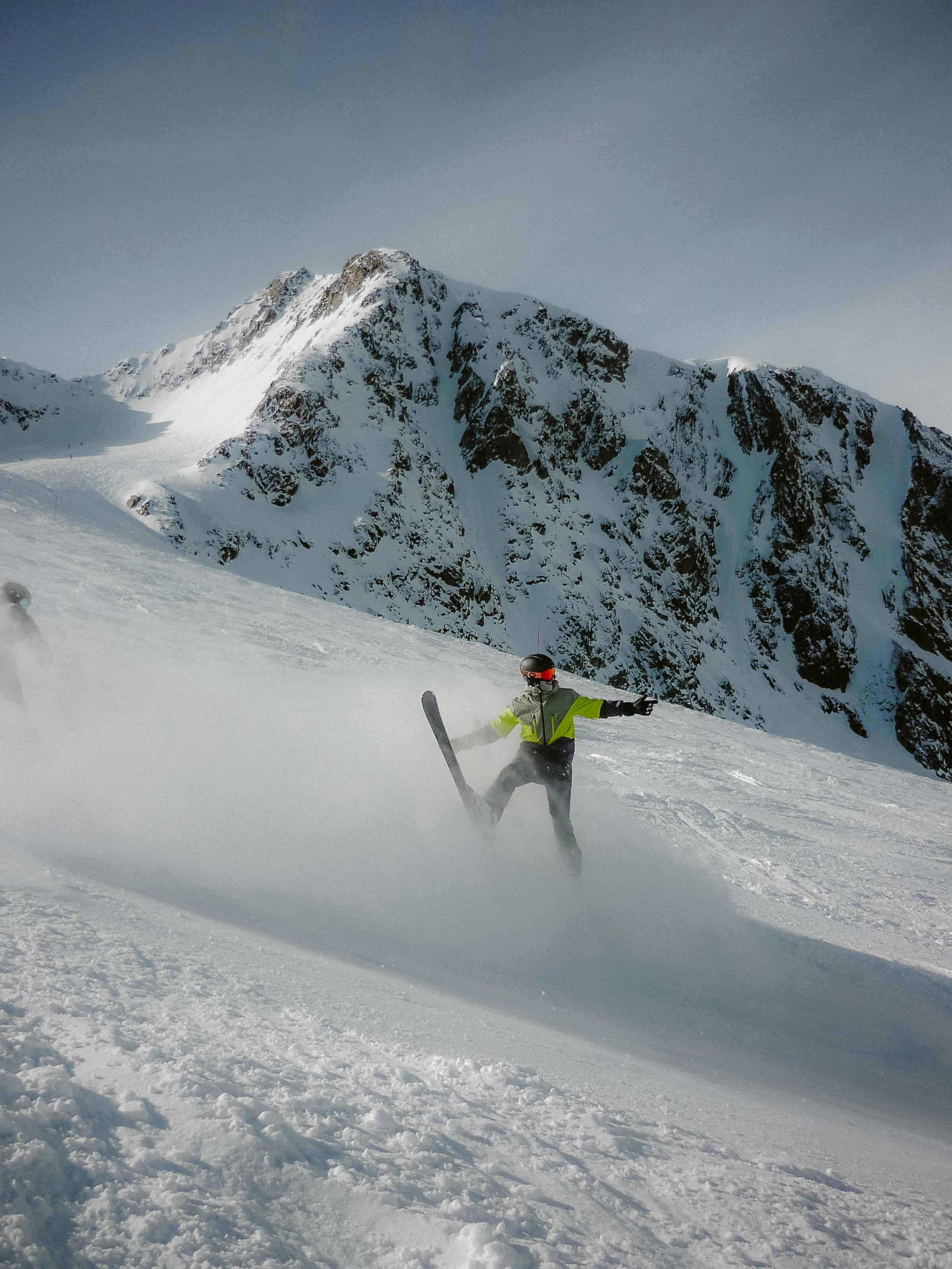 Thrilling Alpine Snowboarding Adventure · Free Stock Photo