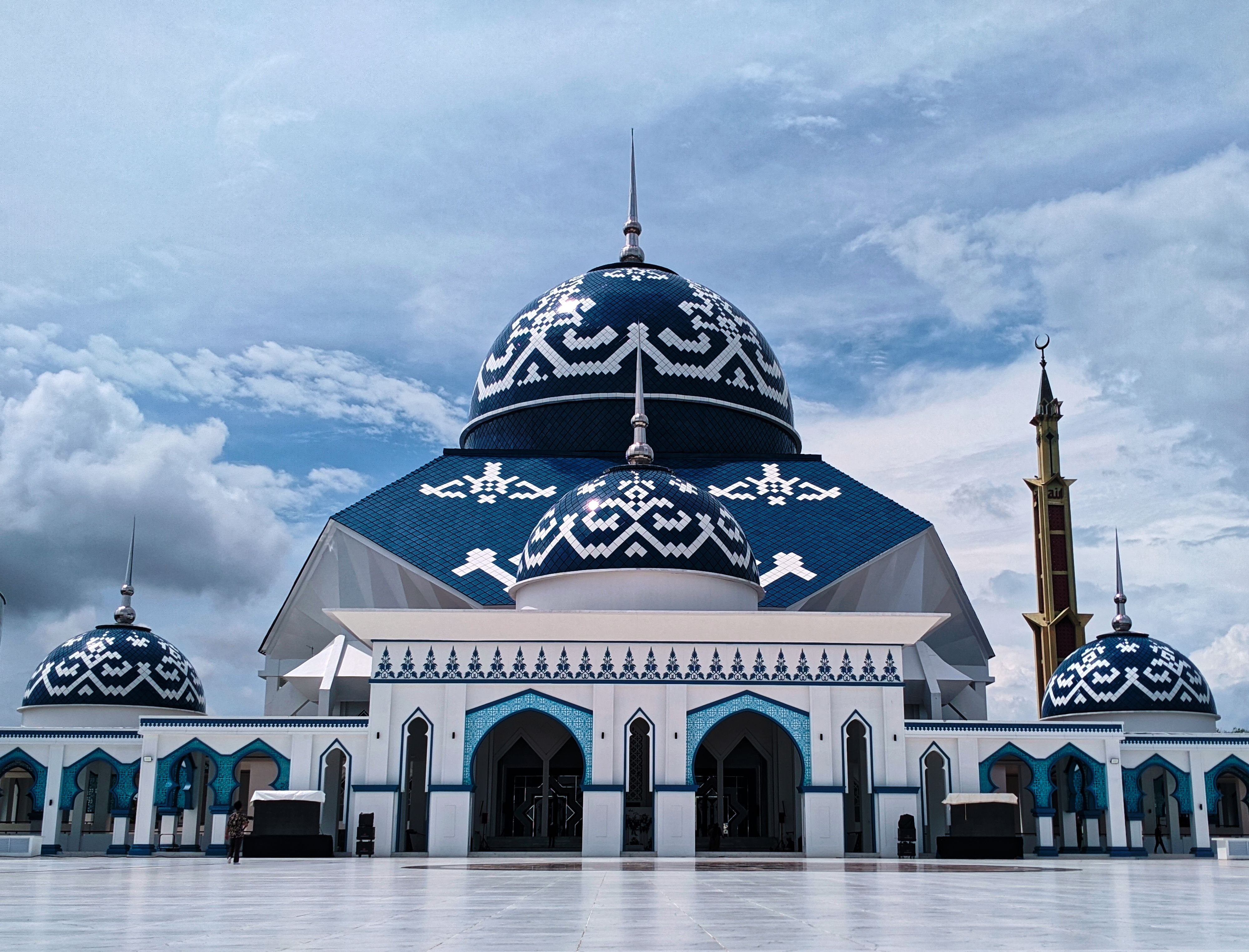 Moslem Influencer Photos, Download The BEST Free Moslem Influencer ...