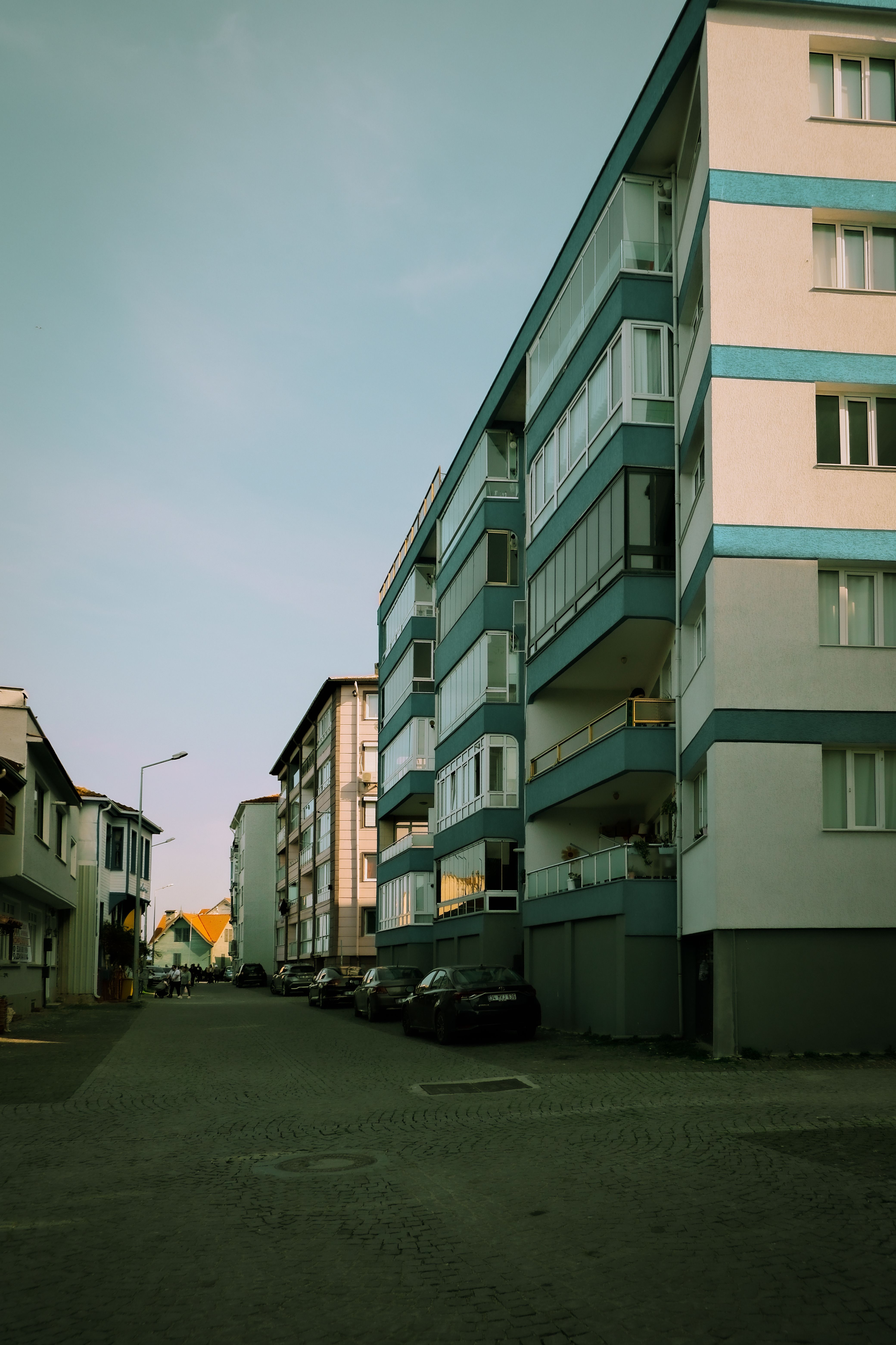 Urban Street View with Modern Apartment Buildings · Free Stock Photo