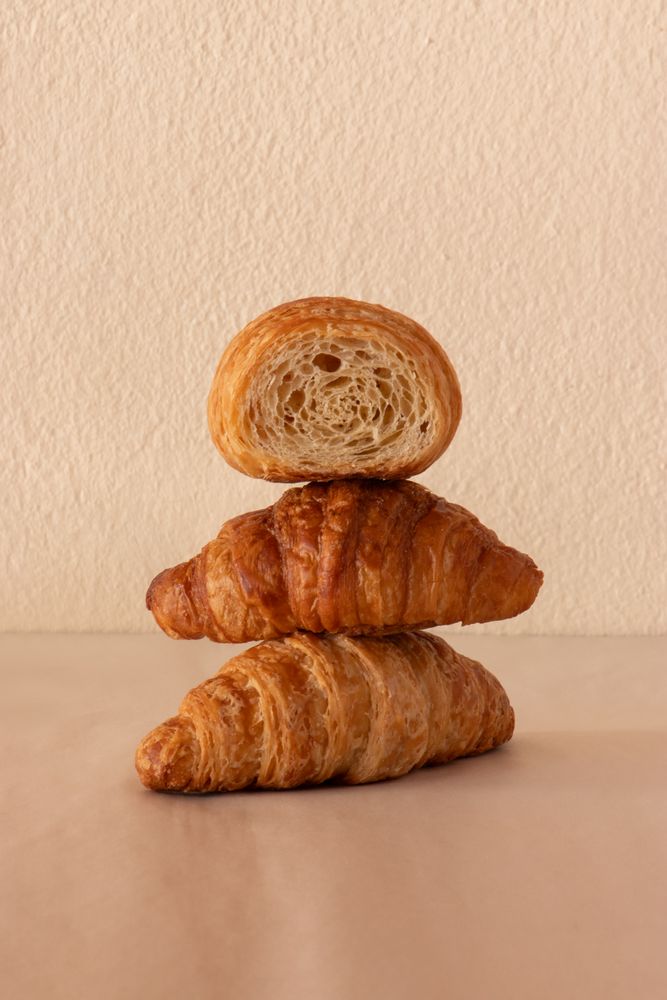 9.584+ Fotos y Imágenes de Croissant Gratis · Banco de Fotos Gratis