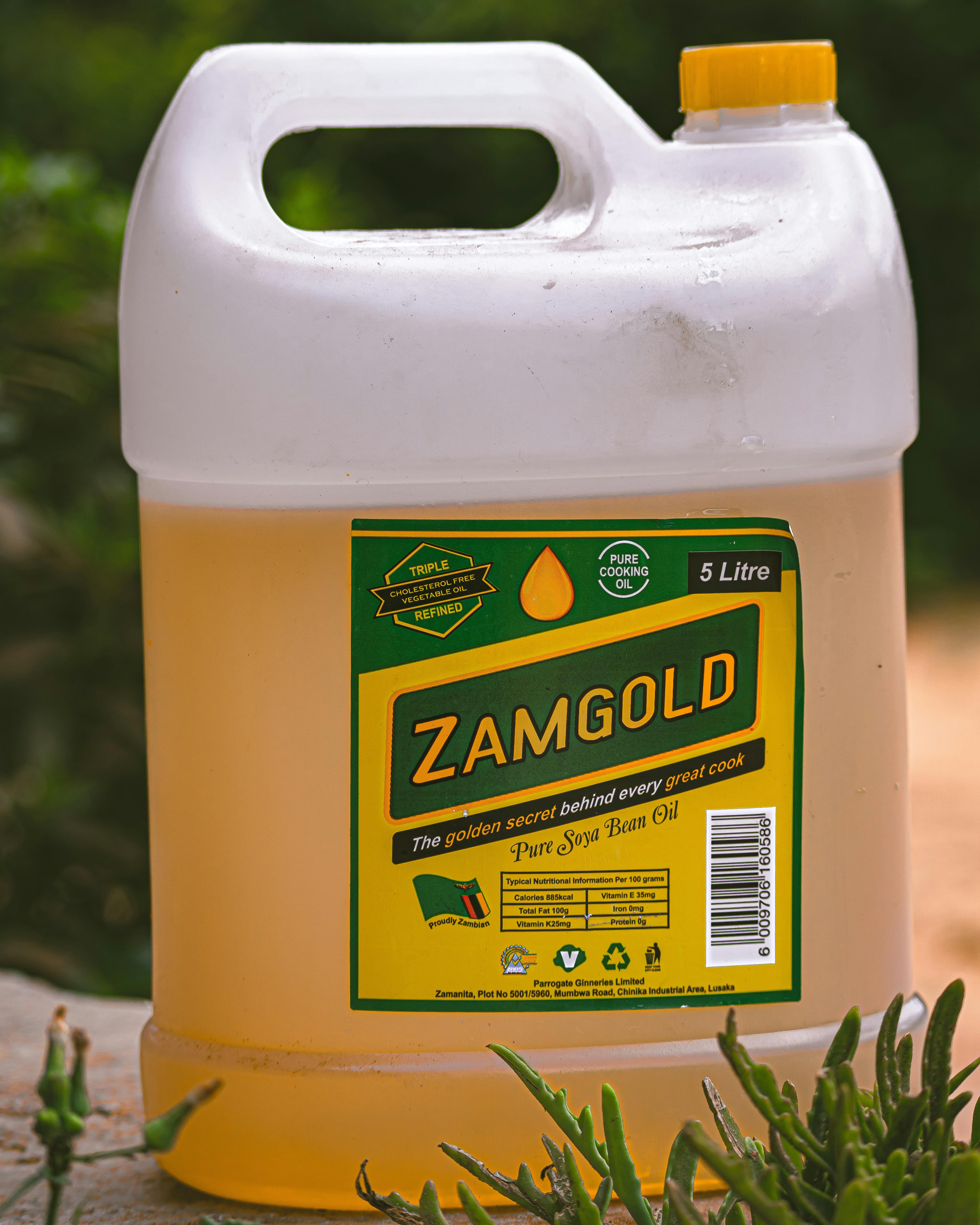 Zamgold 5L Cooking Oil Outdoor Display · Free Stock Photo