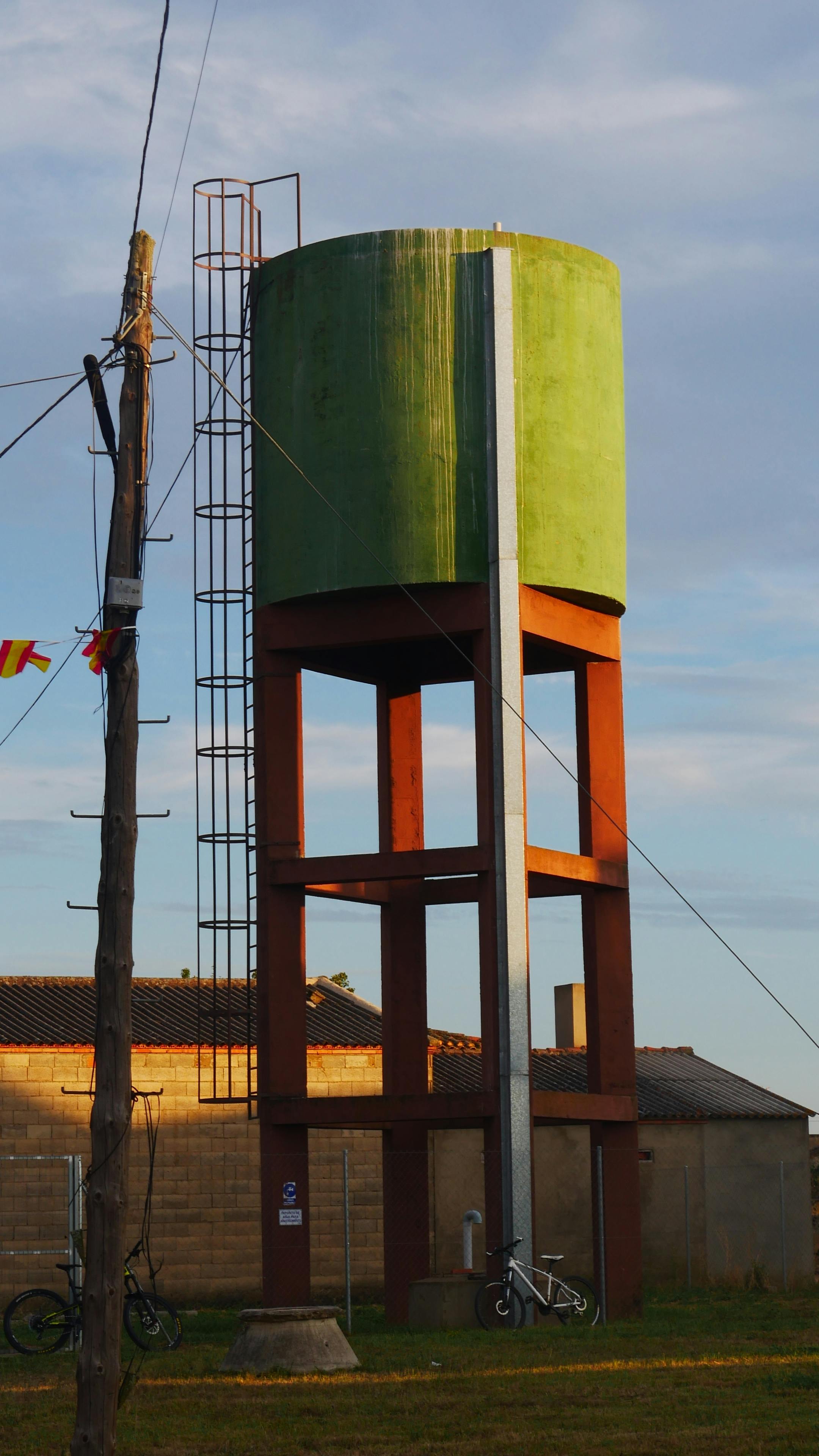Tall Water Tower in Uña de Quintana at Sunset · Free Stock Photo