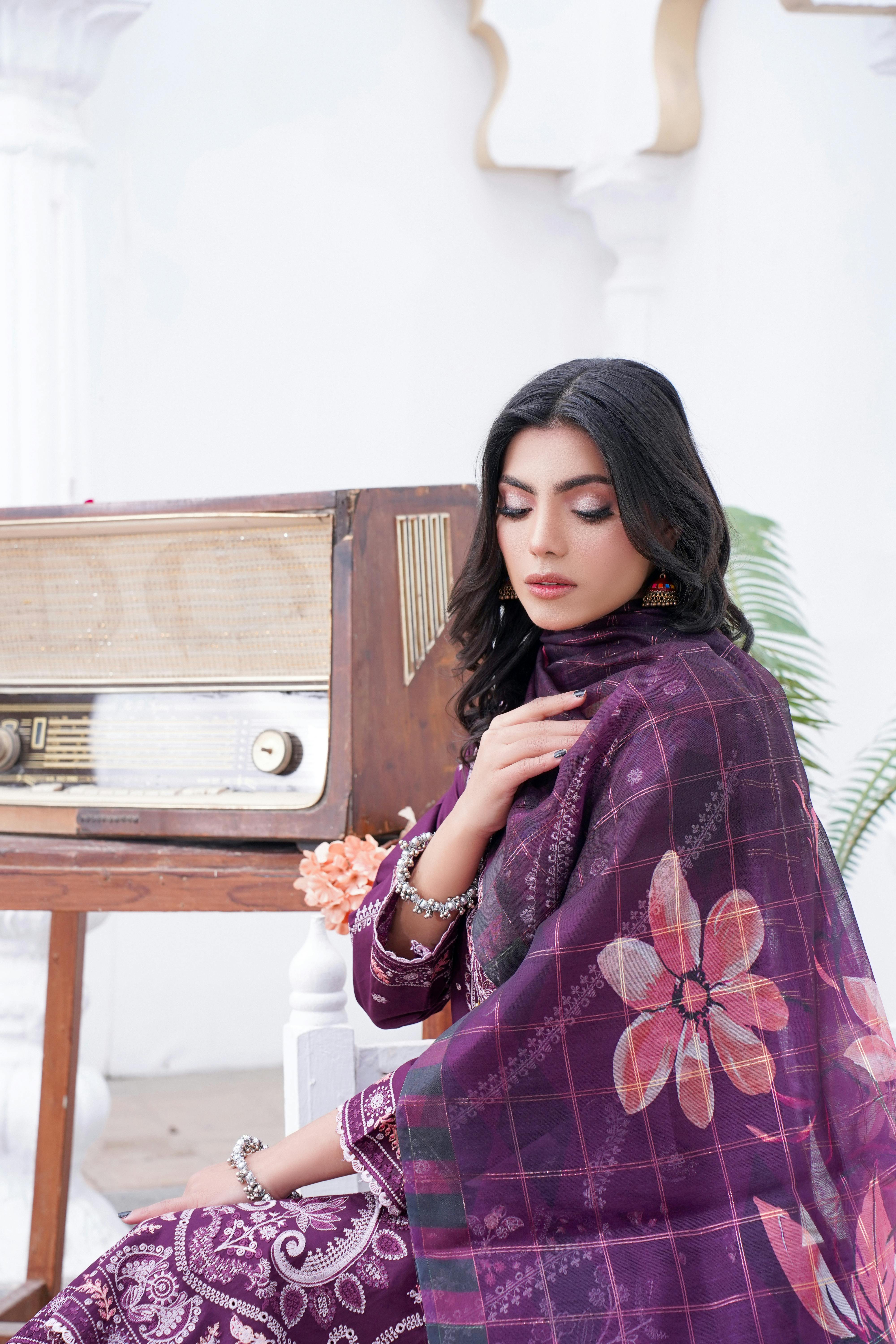 Elegant Pakistani Fashion Model in Floral Dress · Free Stock Photo