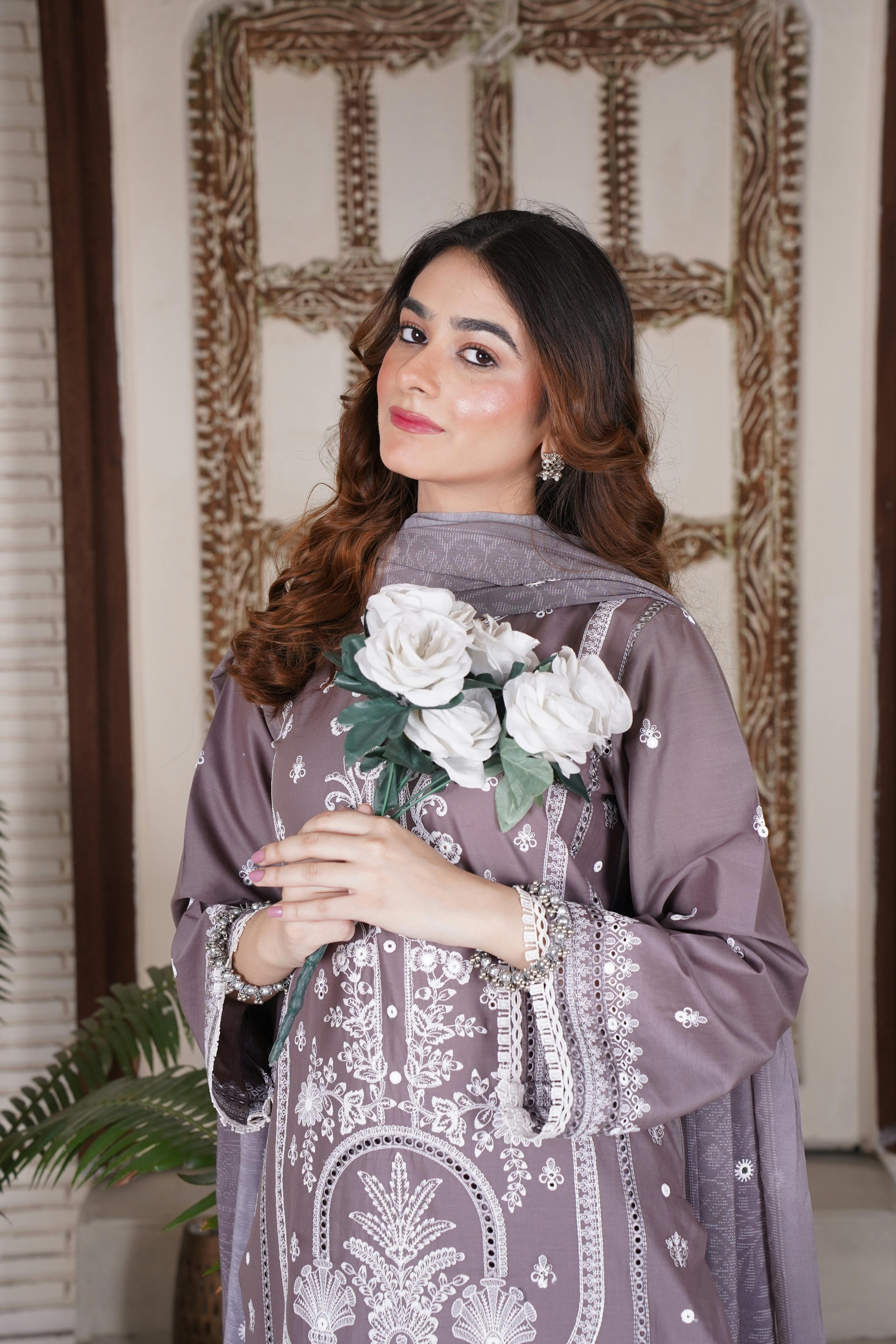 Elegant Model in Traditional Pakistani Wear · Free Stock Photo