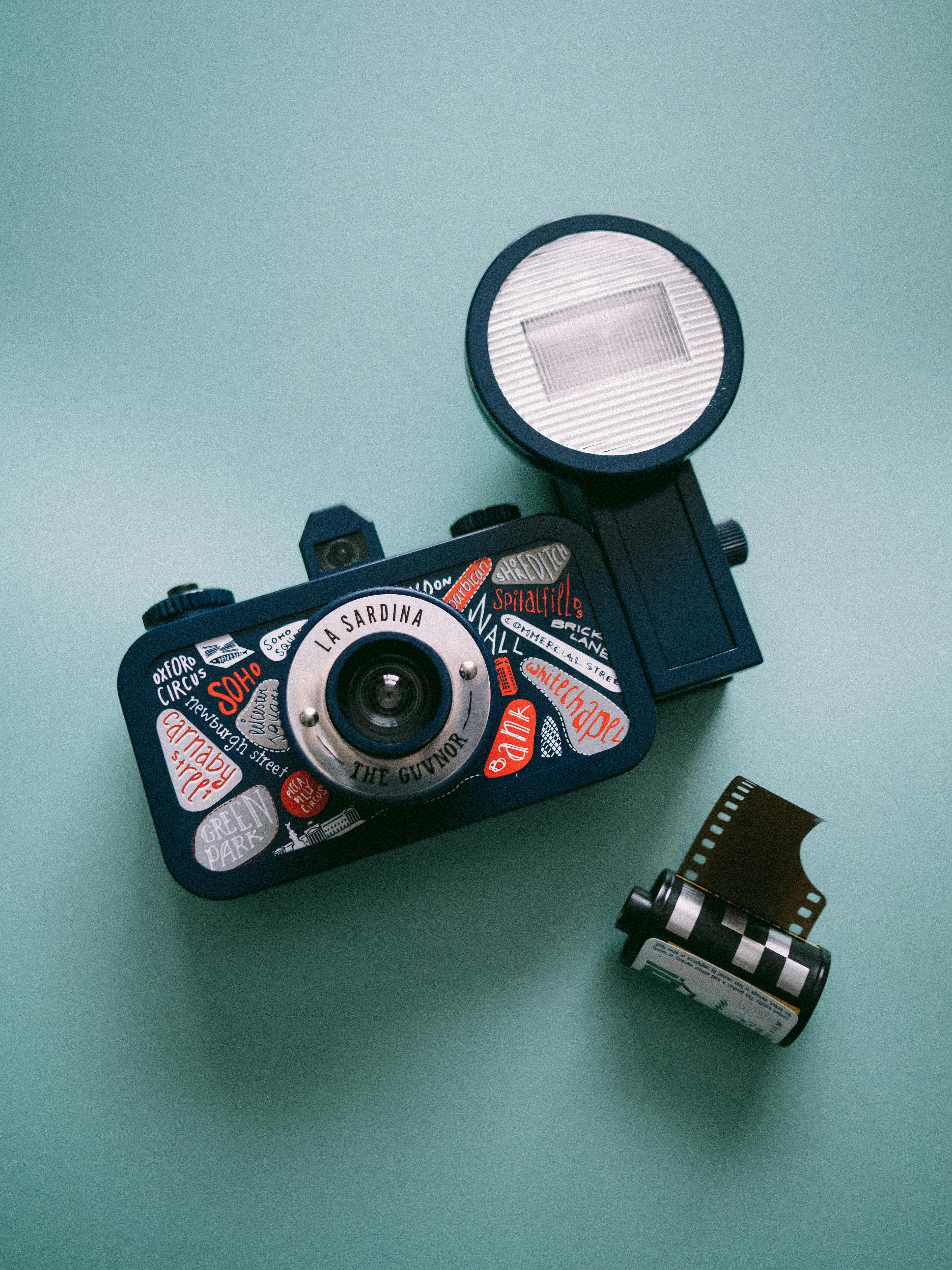 Retro Lomography Toy Camera with Film Roll · Free Stock Photo