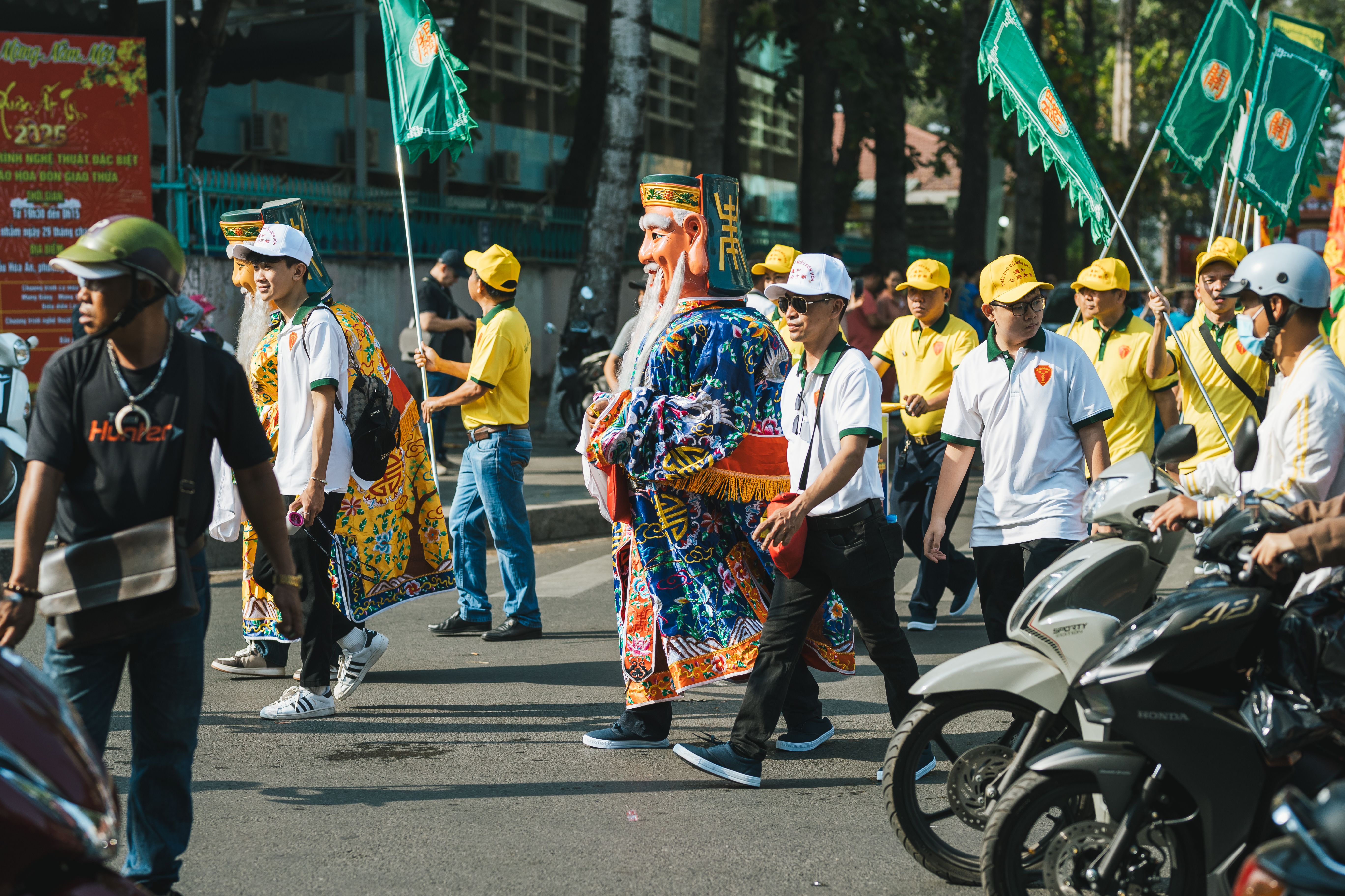 Vibrant Street Parade with Traditional Costume · Free Stock Photo