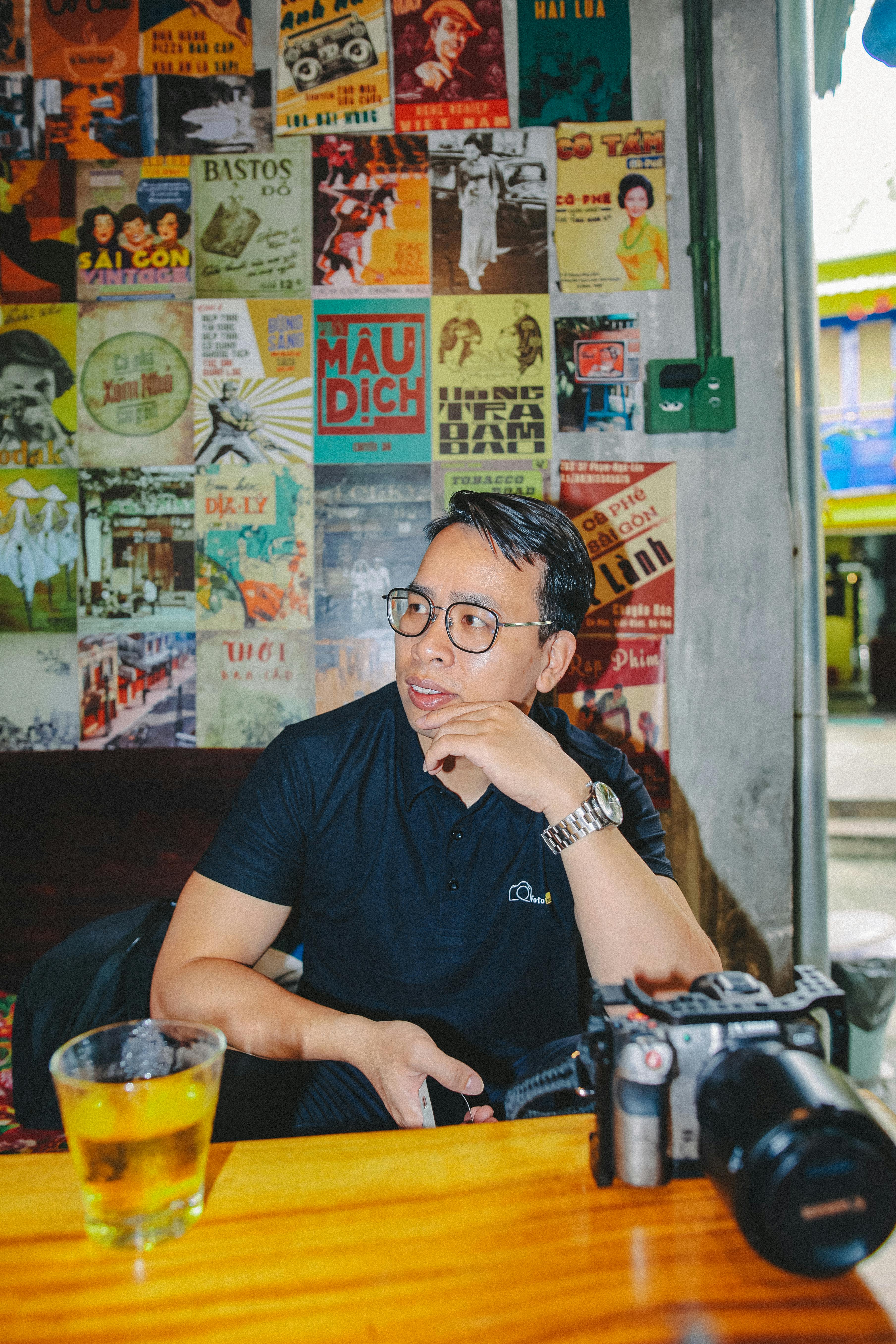 Thinking Man 2d Photos, Download The BEST Free Thinking Man 2d Stock ...