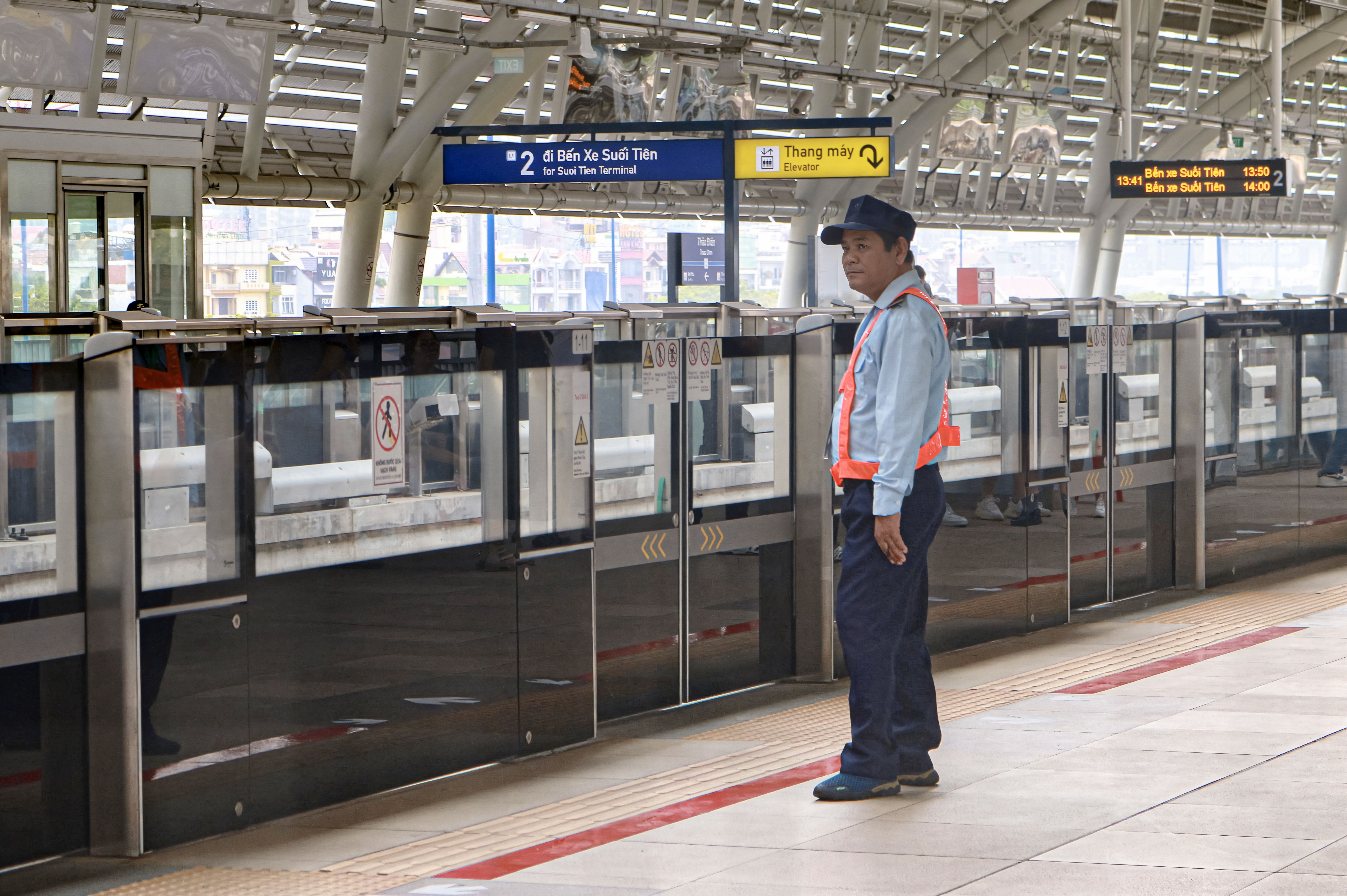Security at Metro Station in Ho Chi Minh City · Free Stock Photo