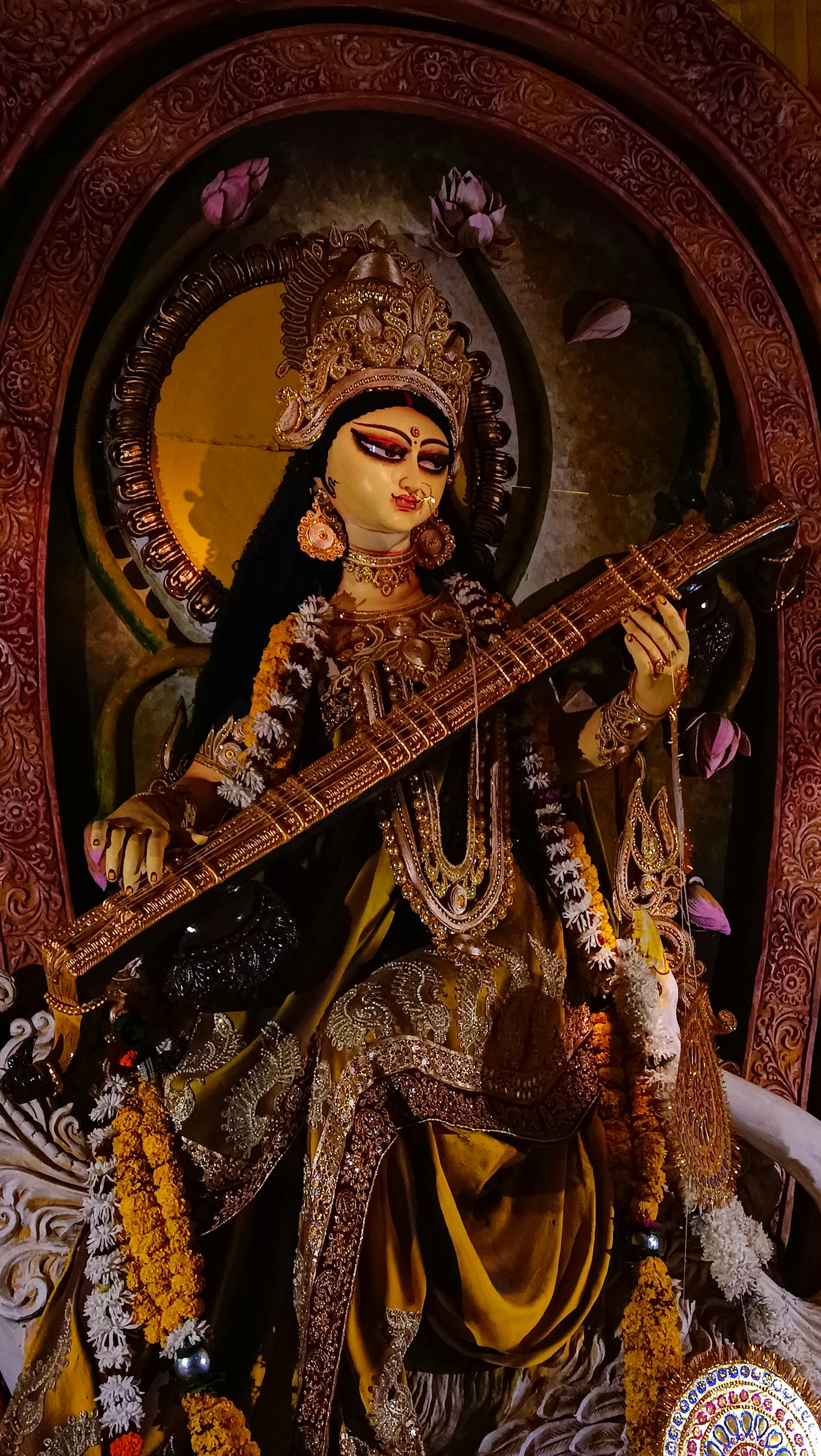 Hindu Goddess Saraswati Photos, Download The BEST Free Hindu Goddess Saraswati Stock Photos & HD ...