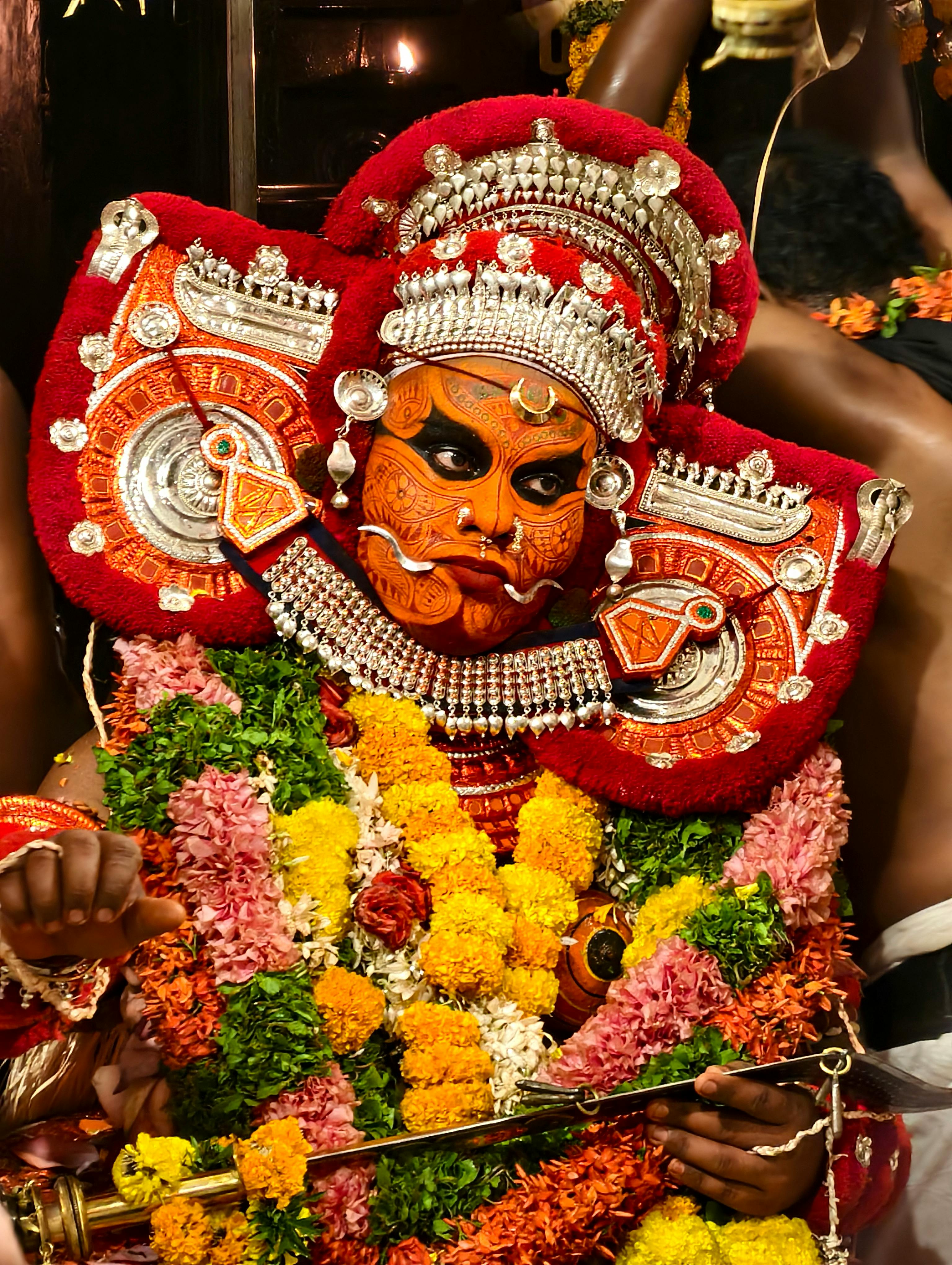 Colorful Traditional Indian Theyyam Performer · Free Stock Photo