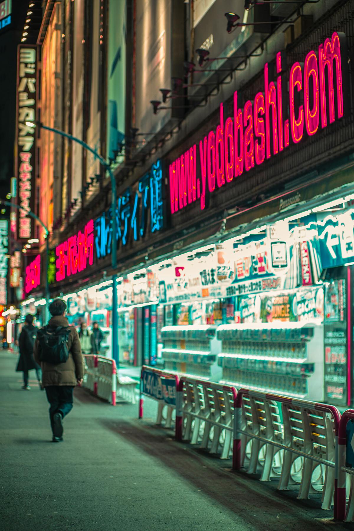 Urban Night Photos, Download The BEST Free Urban Night Stock Photos ...