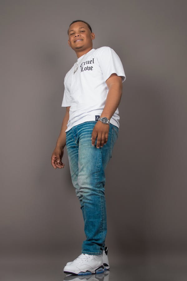 Burly Man Photos, Download The BEST Free Burly Man Stock Photos & HD Images