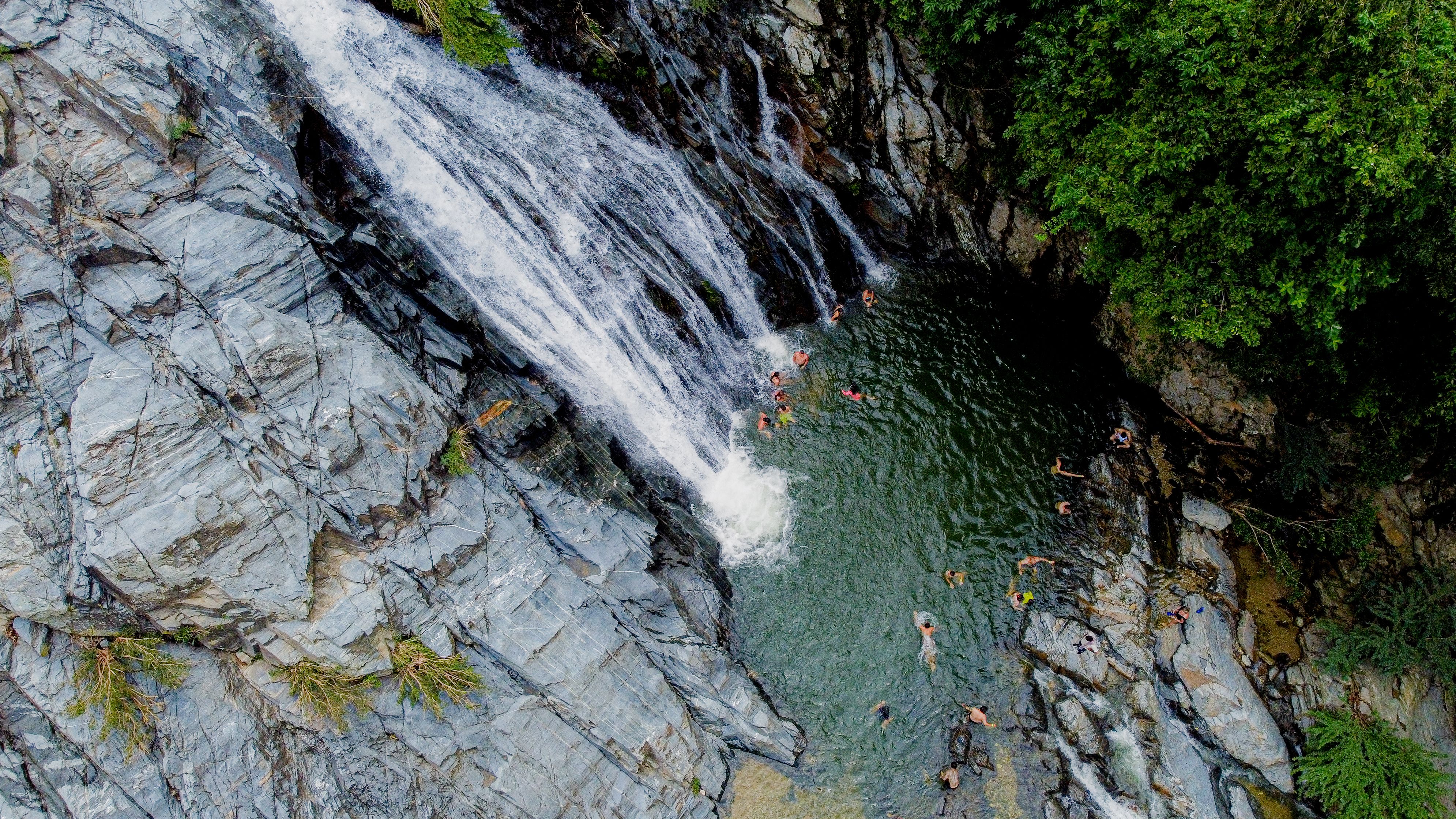 Aerial View of Waterfall in Guachaca, Colombia · Free Stock Photo