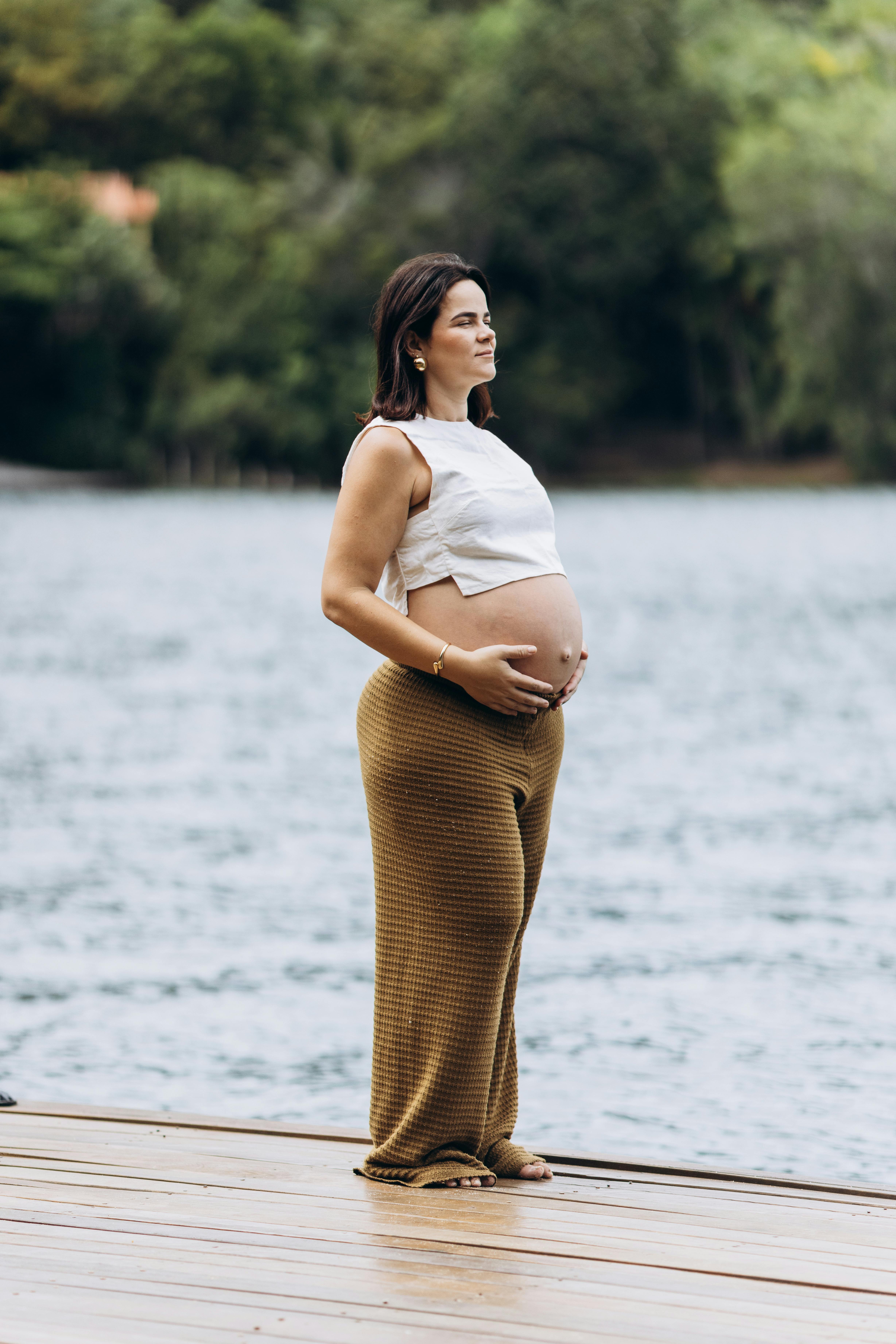 20 000+ Baby+suji+bugil banque d’images et photos libres de droit ...