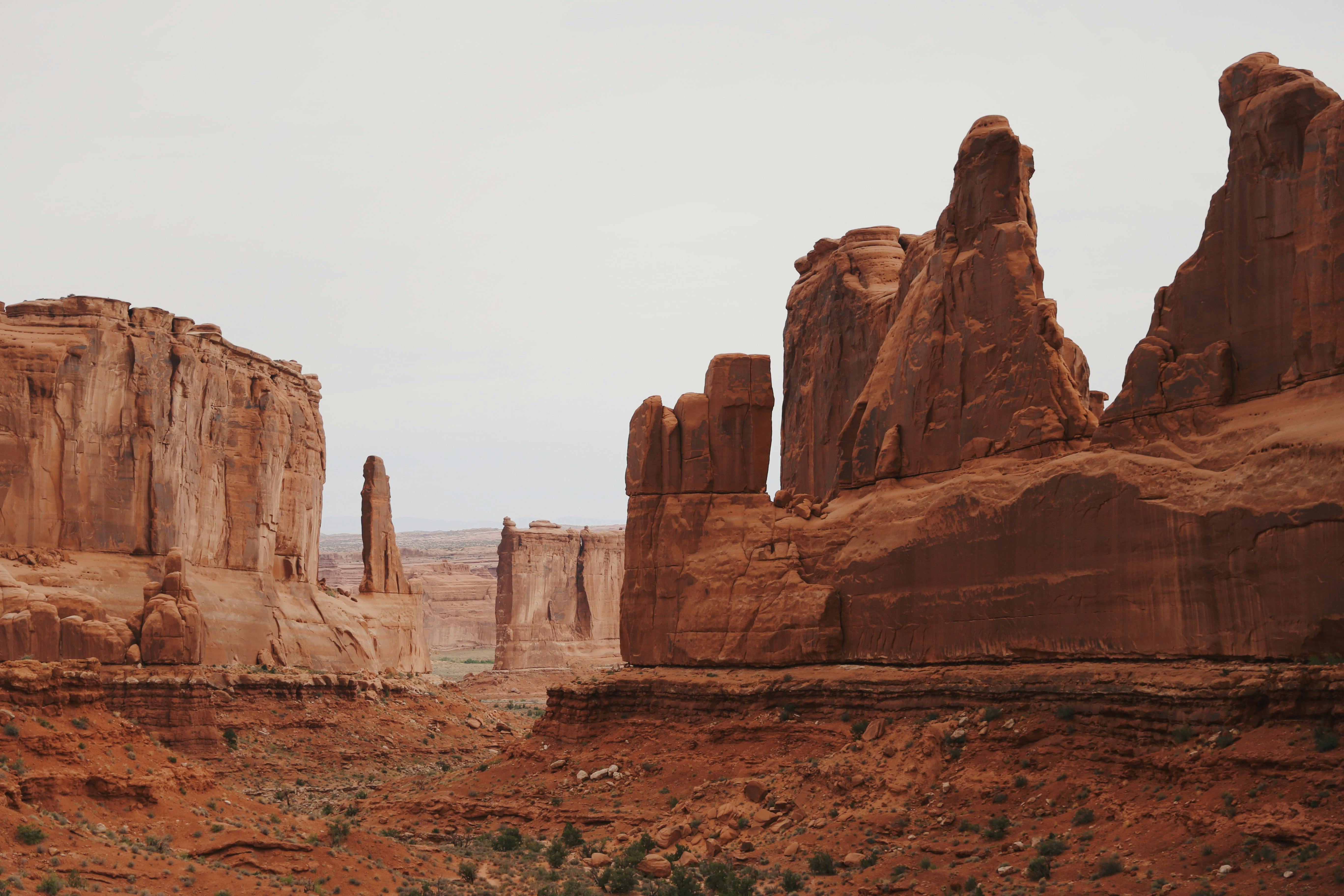 Majestic Red Rock Formations in Arches National Park · Free Stock Photo