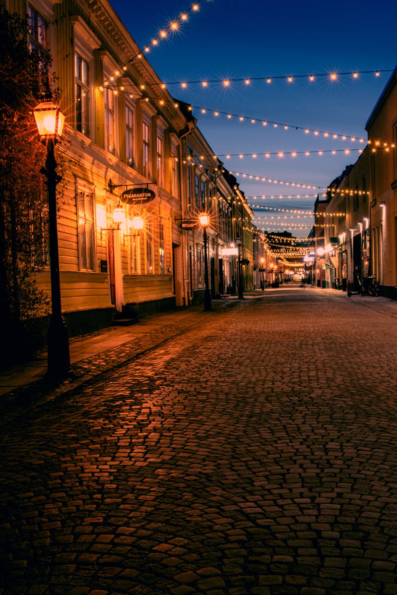 Urban Night Photos, Download The BEST Free Urban Night Stock Photos ...