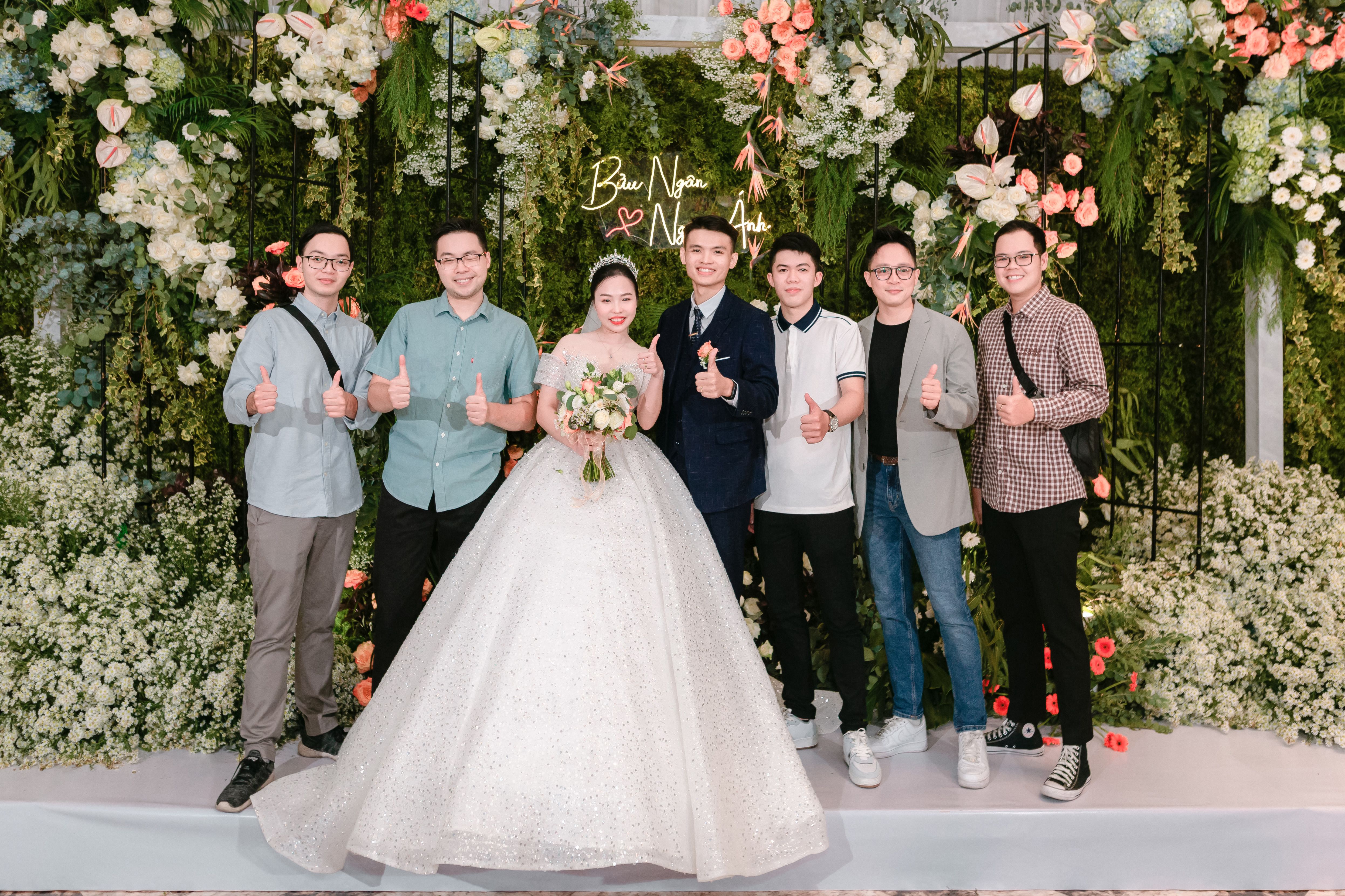 Beautiful Wedding Celebration with Friends · Free Stock Photo