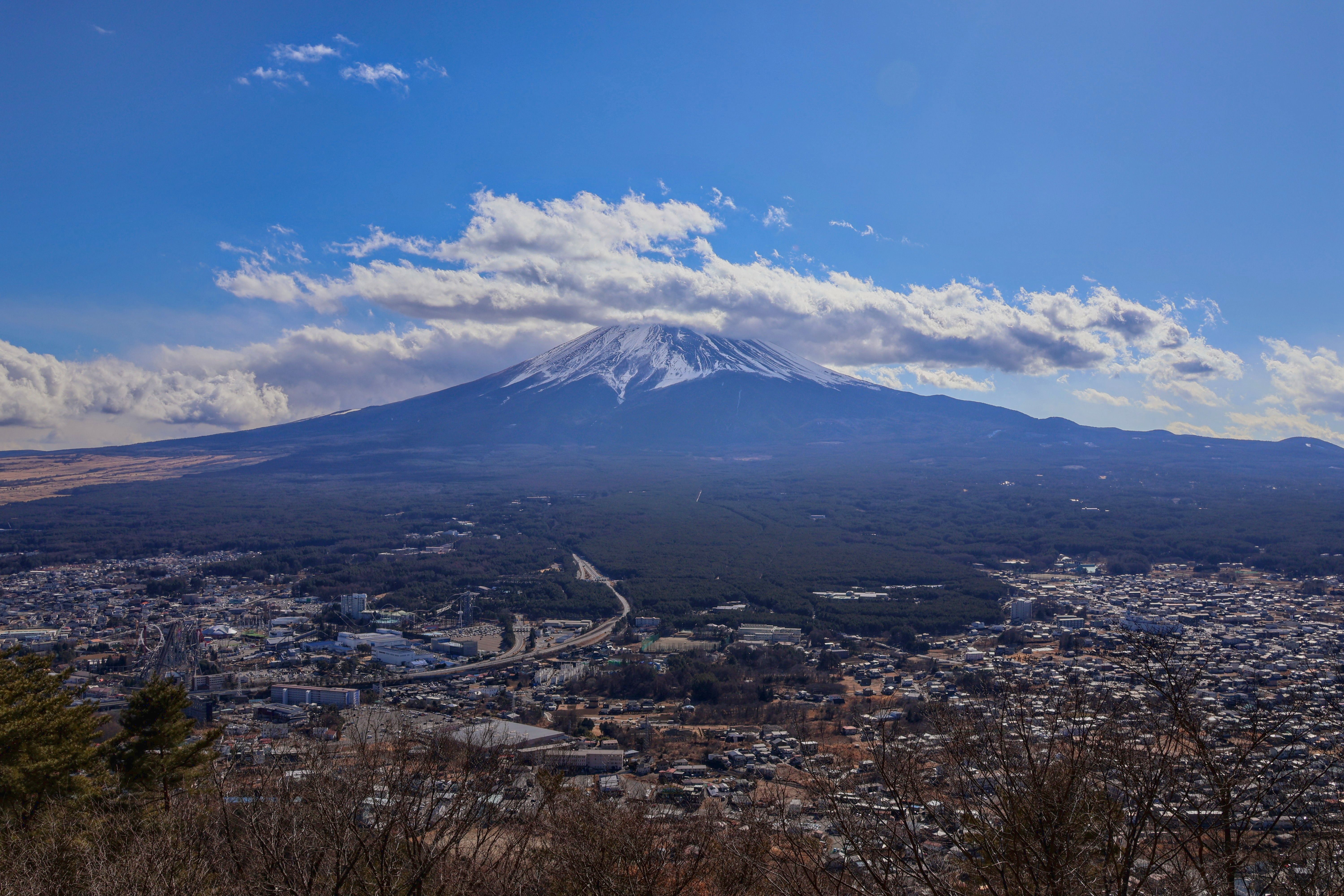 Scenic View of Mount Fuji from Afar · Free Stock Photo