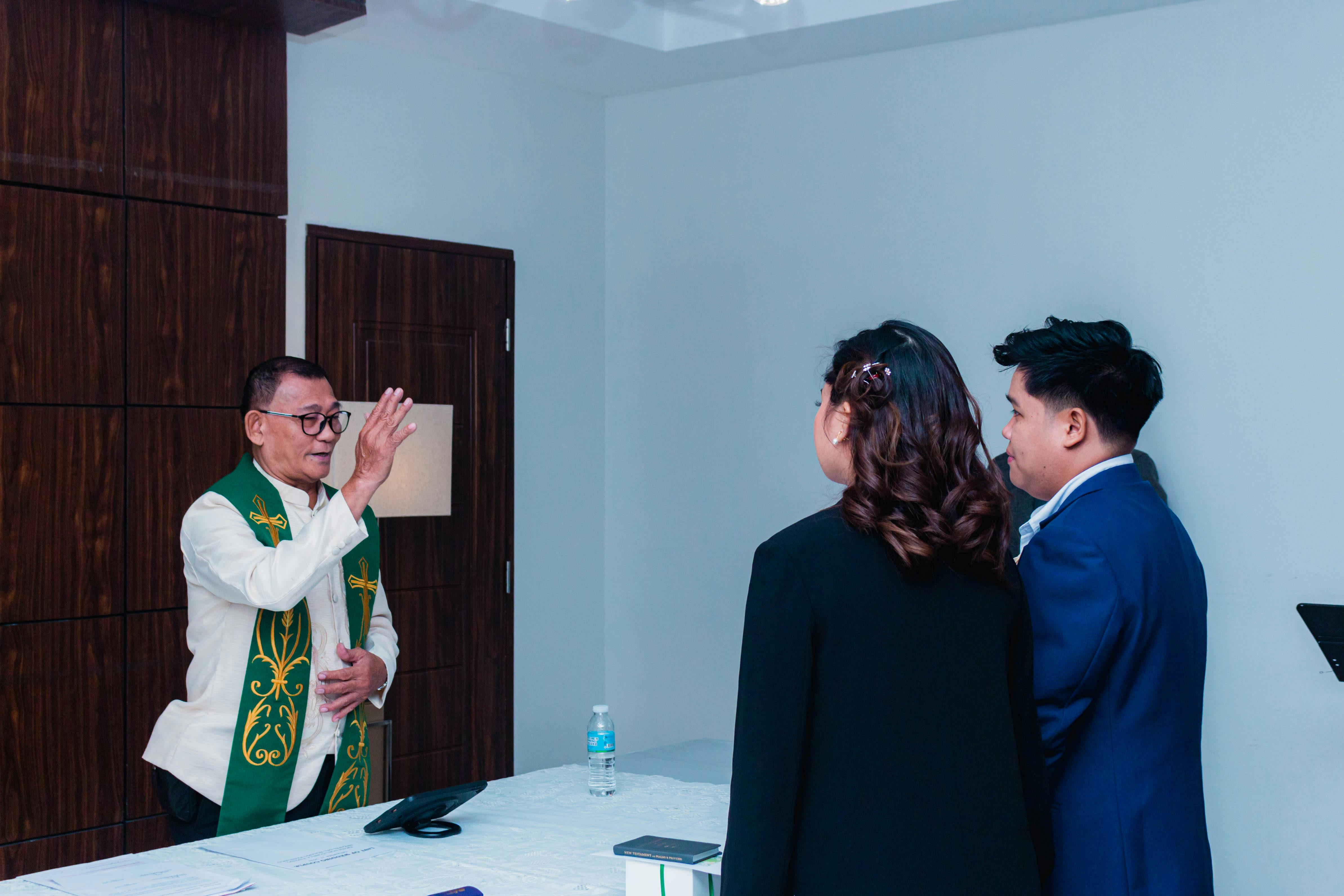 Catholic Wedding Horizontal Picture Photos, Download The BEST Free ...