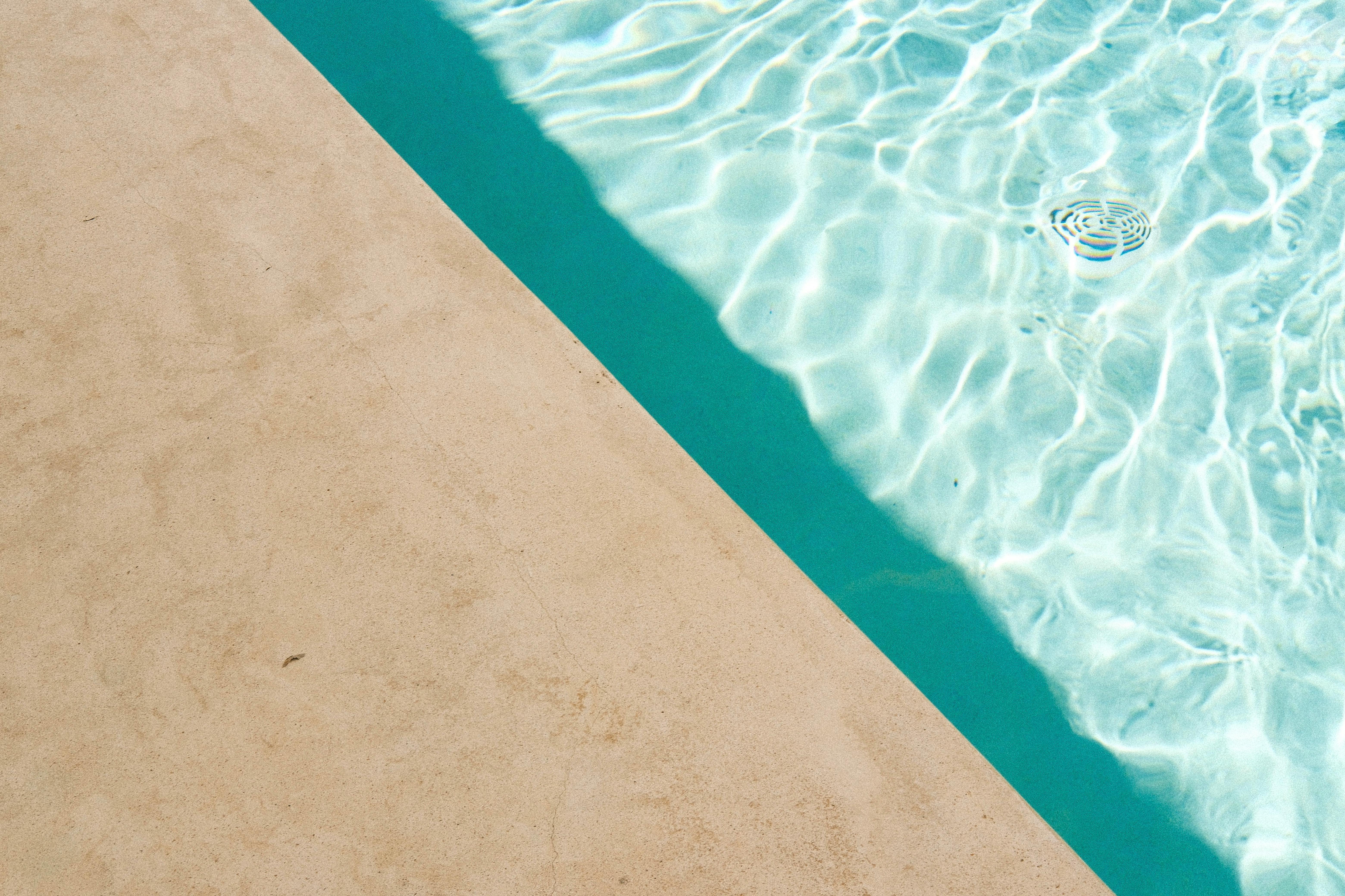 Picture Perfect: Stunning Custom Pool & Spa Designs for Every Backyard ...