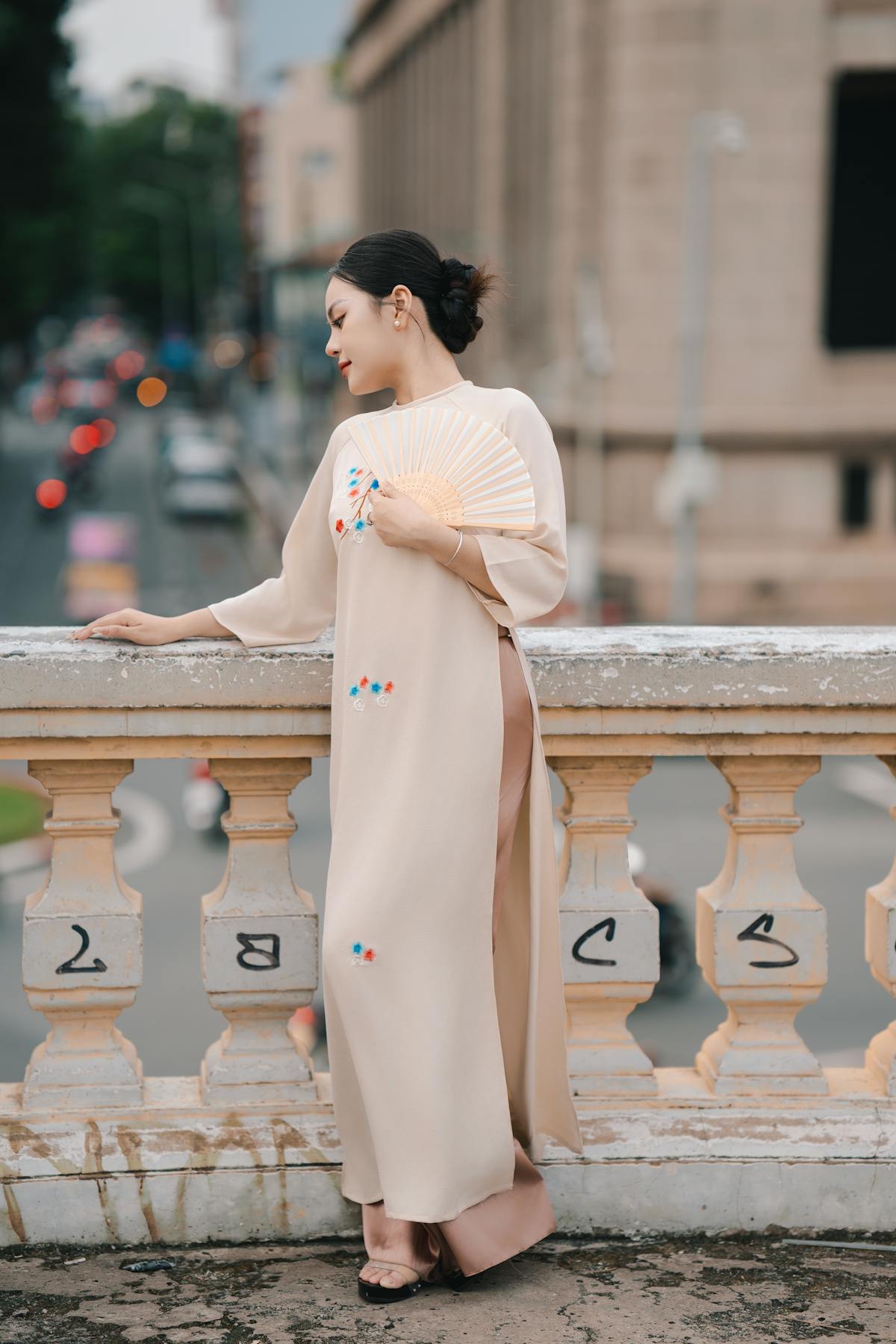 Scantily Clad Woman Photos, Download The BEST Free Scantily Clad Woman ...