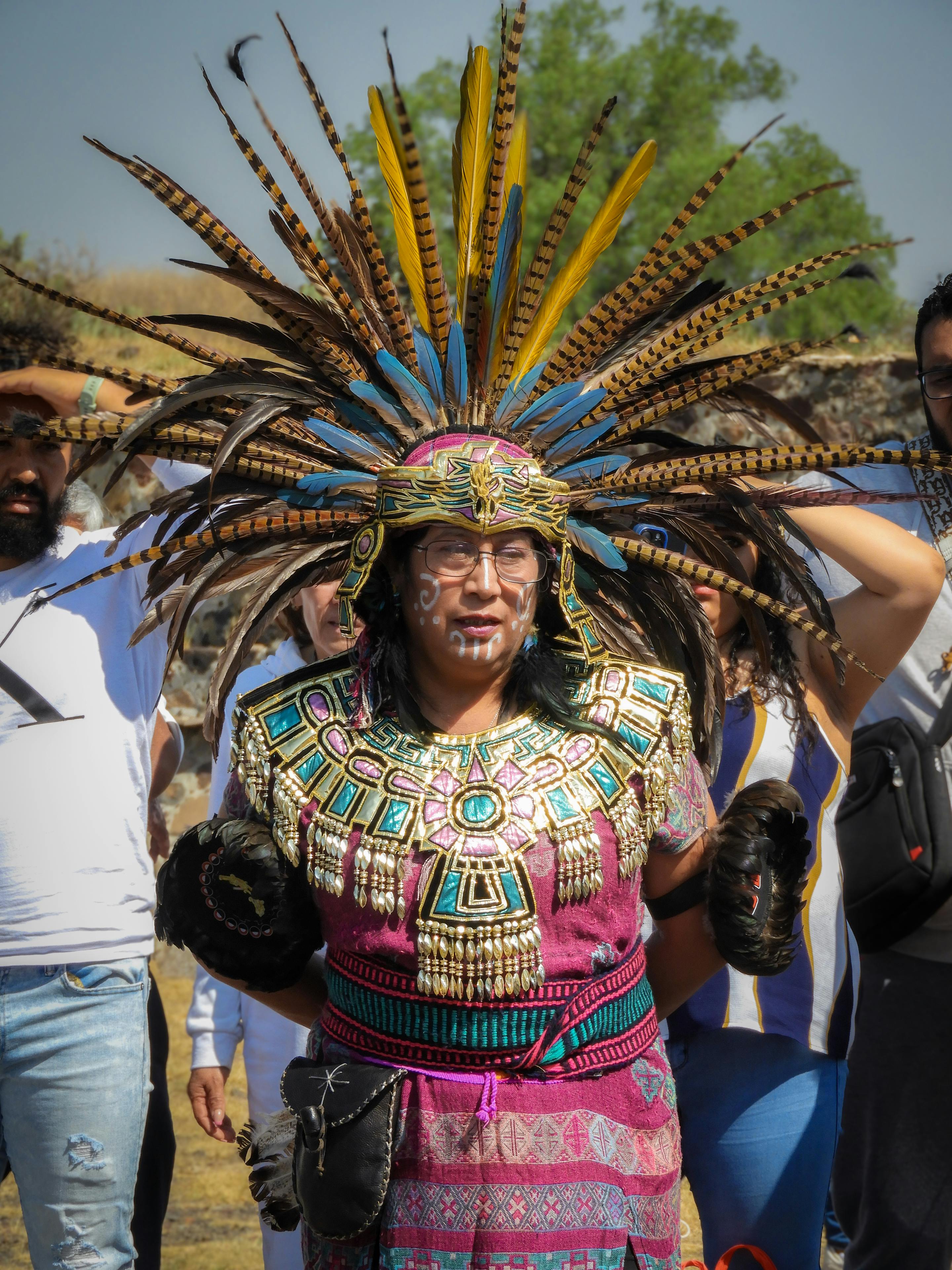 Traditional Aztec Dance at Teotihuacán, Mexico · Free Stock Photo