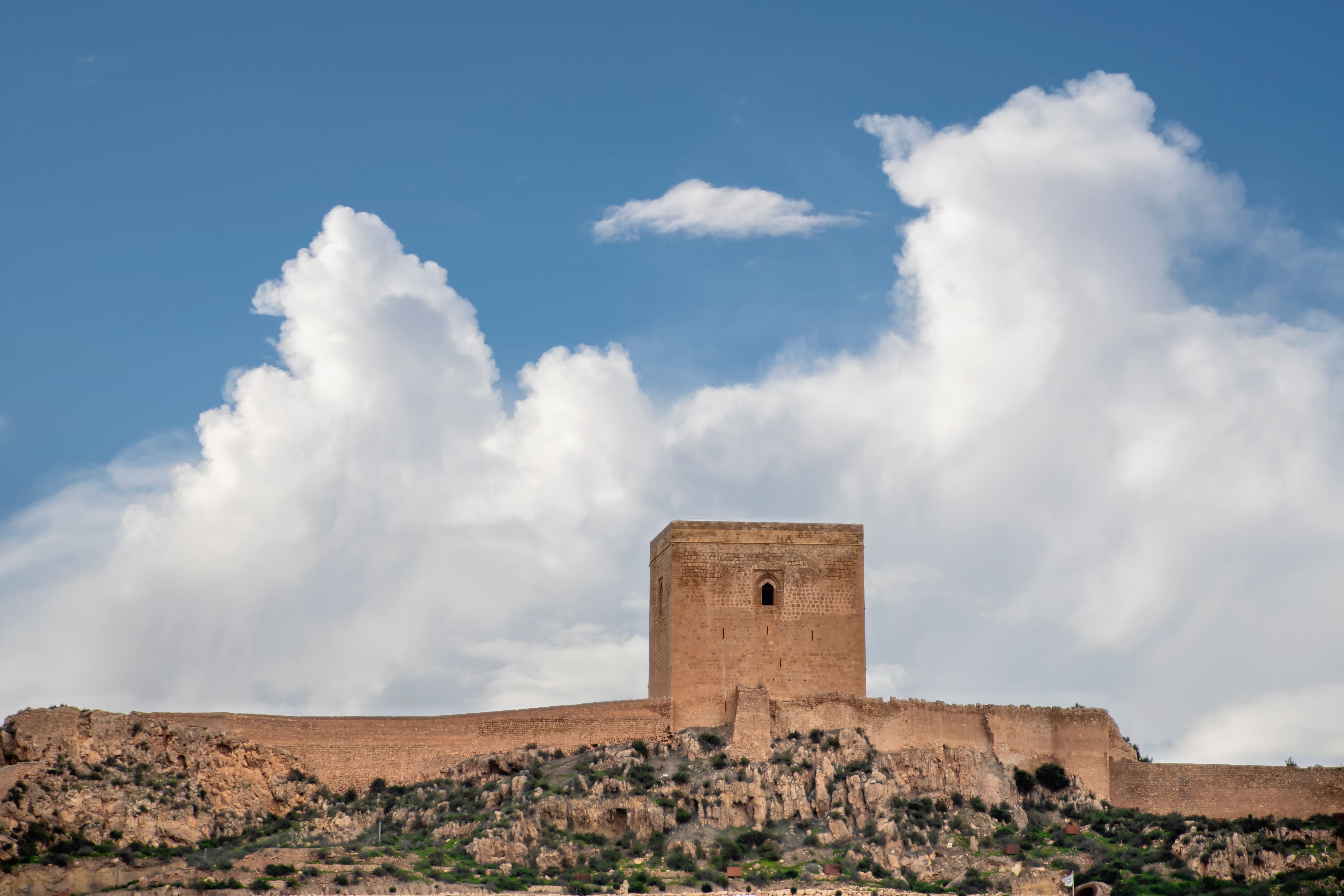 Historic Fortress Against a Cloudy Sky · Free Stock Photo